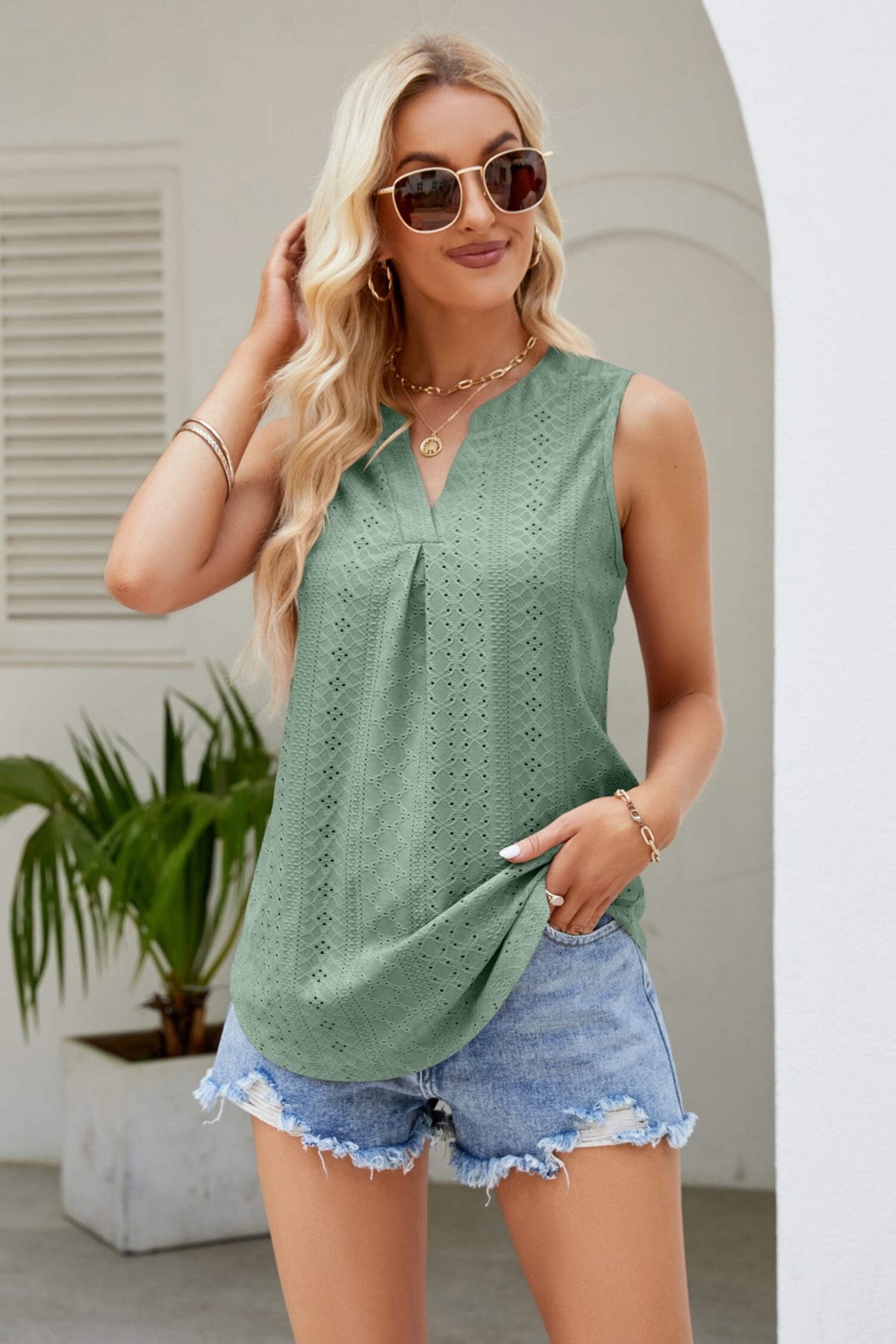Notched Neck Curved Hem Eyelet Tank - Walmart.com