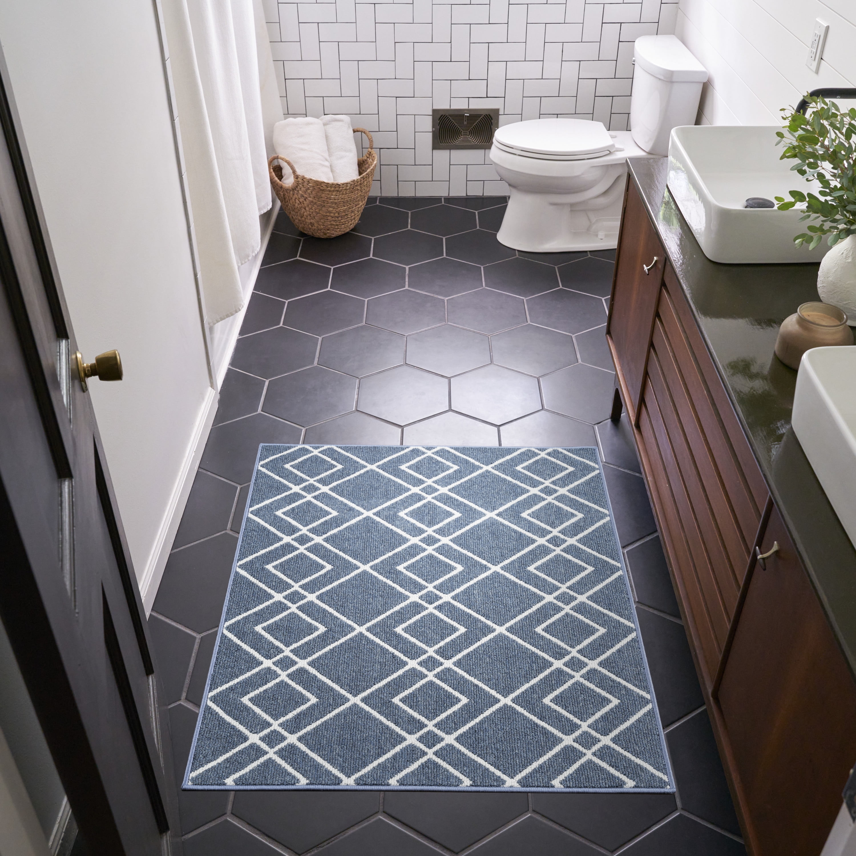 Nourison Modern Lines Geometric Denim 2' x 4' Area Rug, (2x4) - Walmart.com