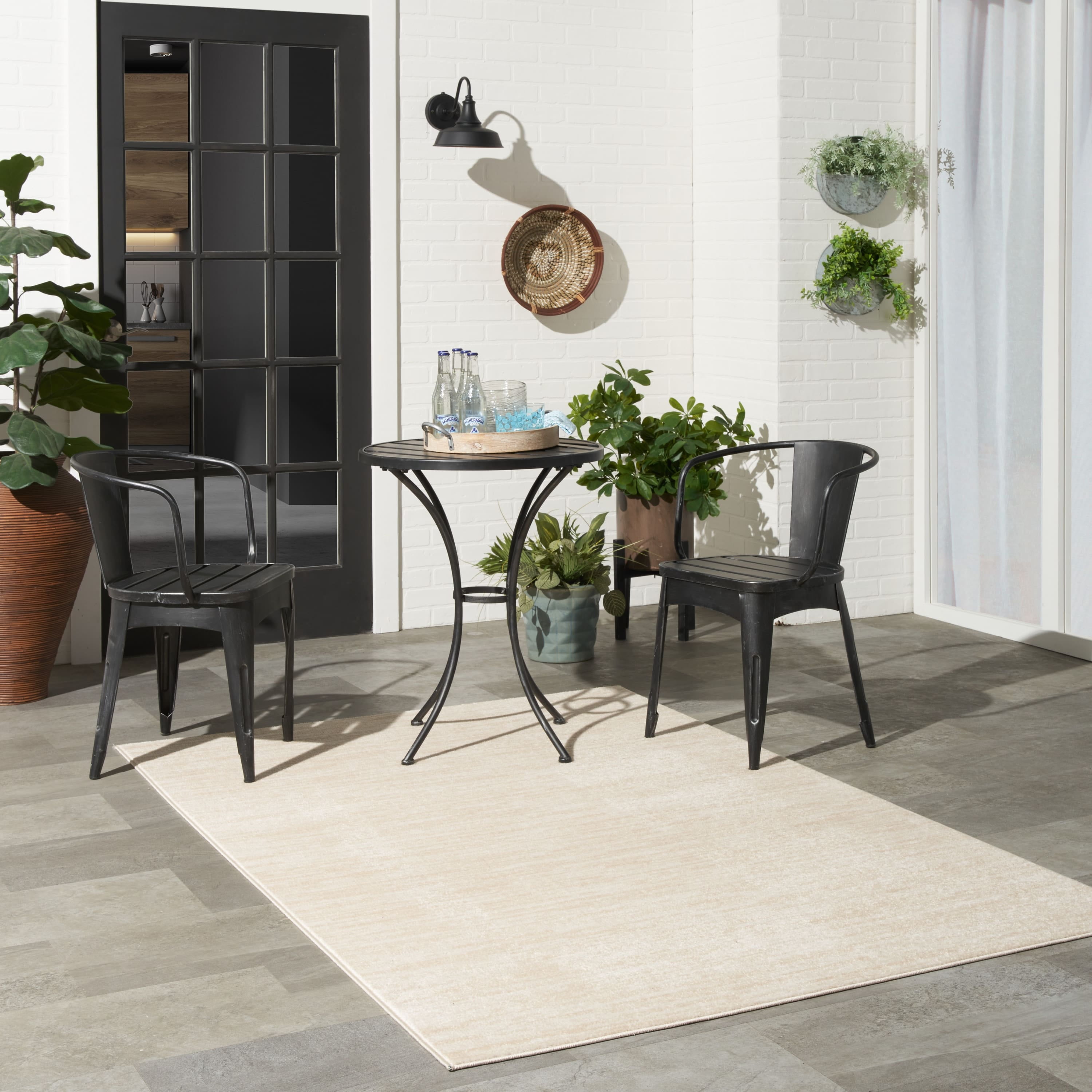 Nourison Modern Solid Indoor/Outdoor Area Rug 5' Square - Sunburst ...