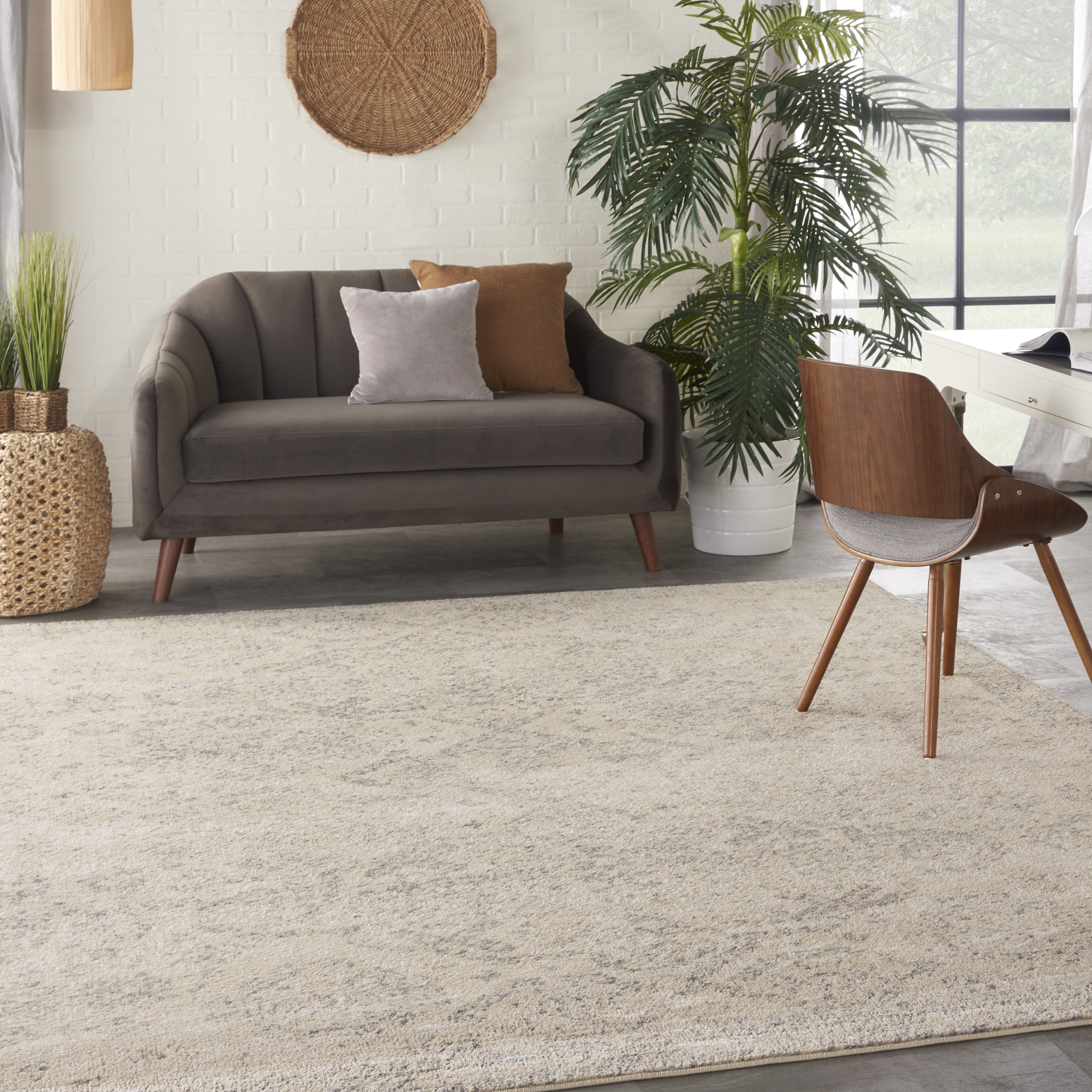 Nourison Tranquil Persian Beige/Grey 7' x 10' Area Rug, (7x10 ...