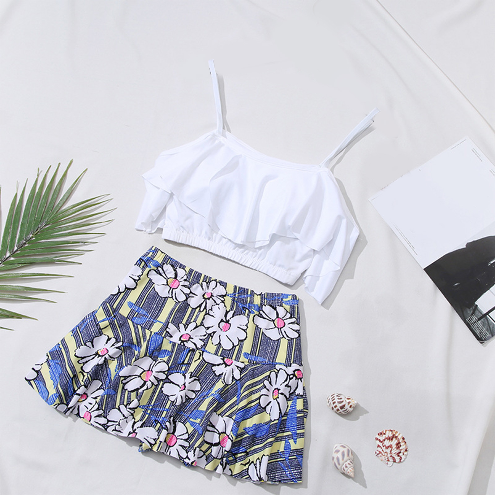 Nrmvnmi Women's Tankini Set, Plus Size Leaf Print Ruffled Spaghetti ...