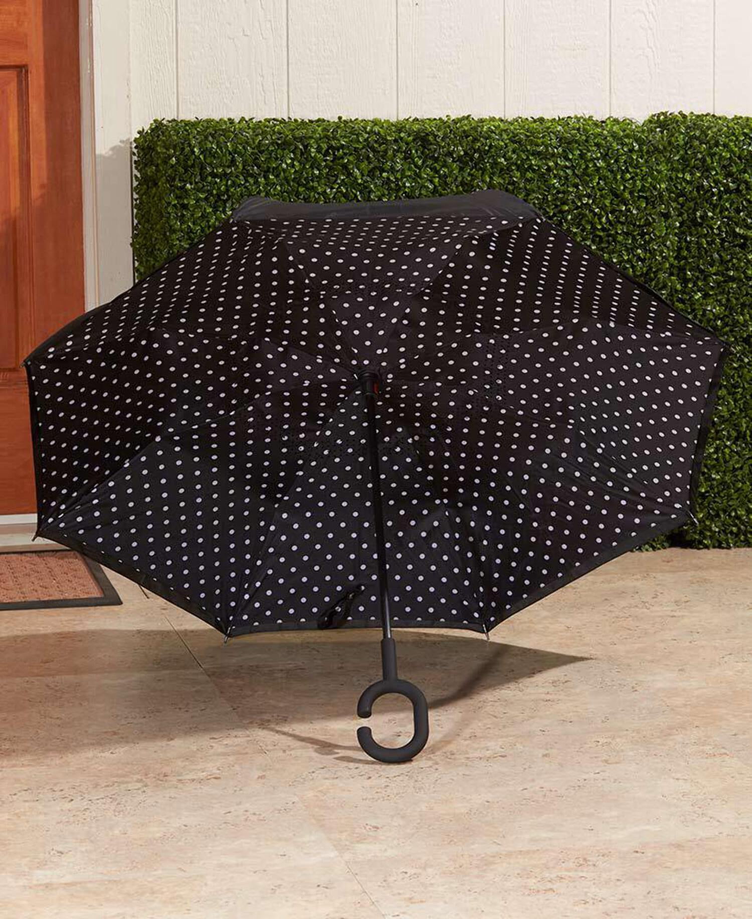 Nufoot 2607 Inverted Umbrella - Black & White Polka Dot - Walmart.com