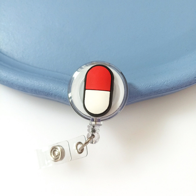 Nurse badge badge cartoon easy-pull buckle retractable buckle easy-to ...