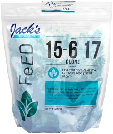 Nutrients 15-6-17 Clone Water-Soluble Fertilizer for Fast Root ...