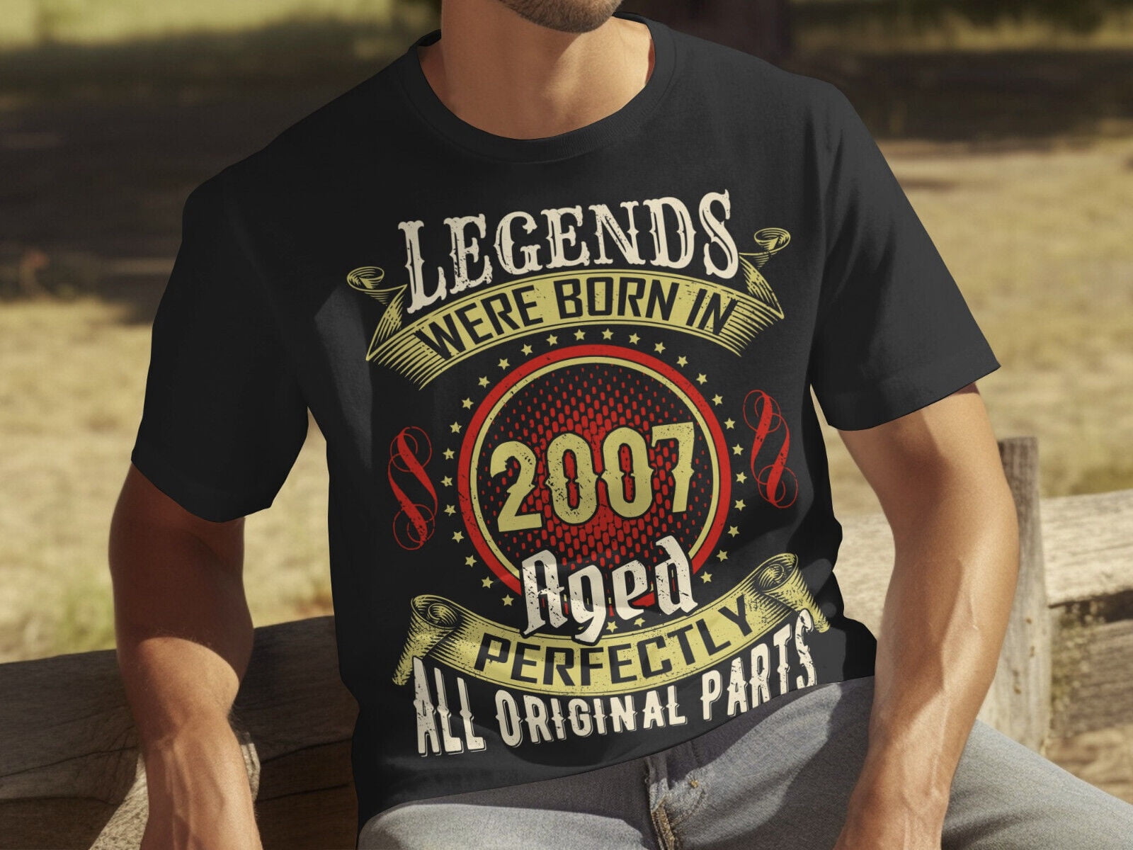Nuvello 18th Birthday Men's T-Shirt Born 2007 Legend Celebrate 18 Years ...