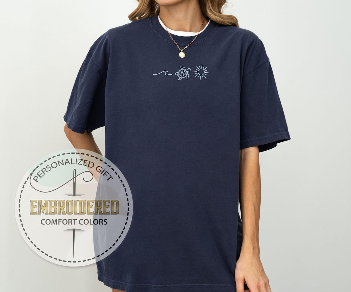 Nuvello Ocean Turtle Sun Tee, Embroidered Beach Shirt, T-shirt, Thread ...