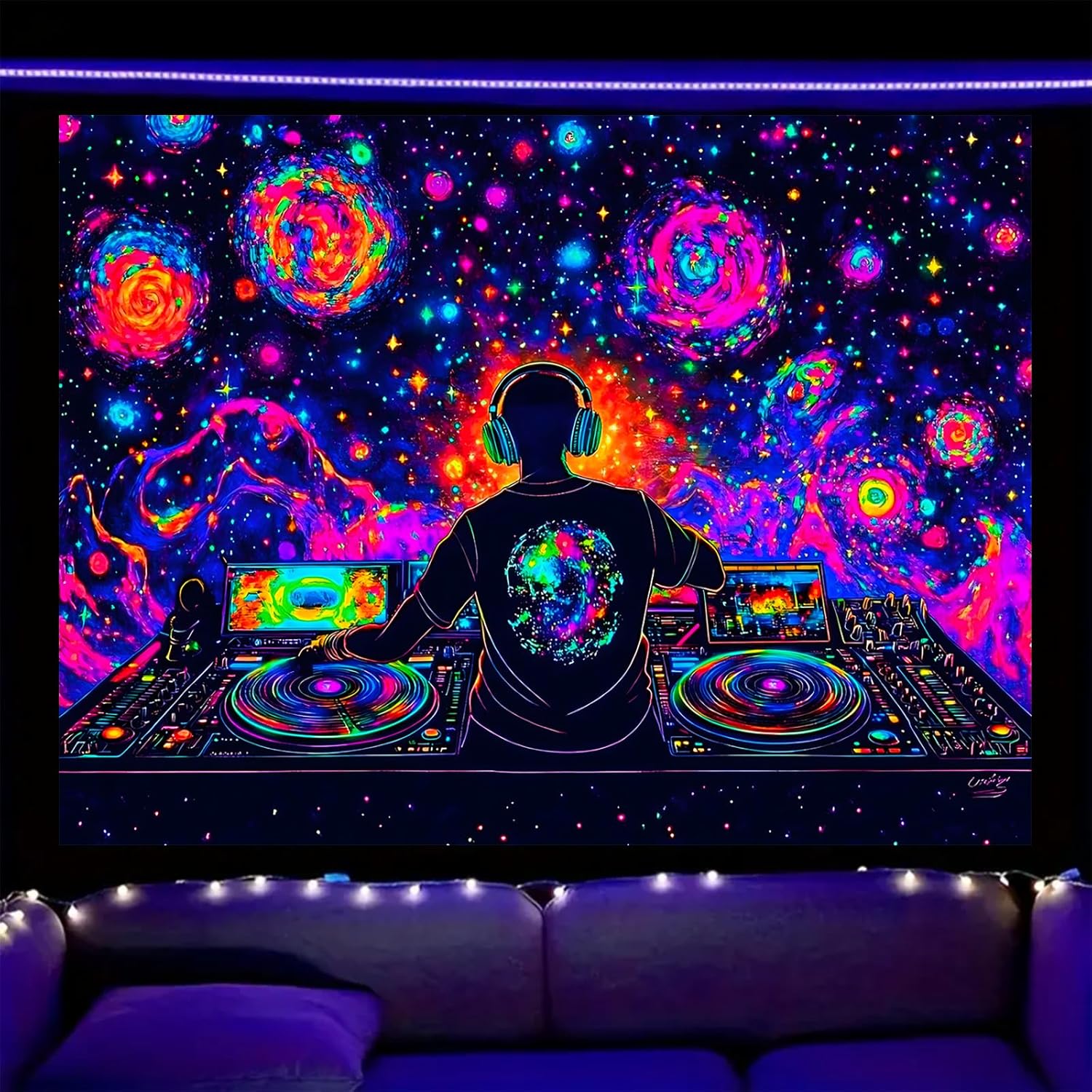Nuxovilar UV Reactive Tapestry Zombie Skull and Eyeballs Scene ...