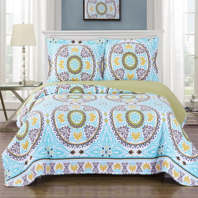 Nyah Oversize Coverlet Wrinkle-Free & Easy Care Reversible Floral ...
