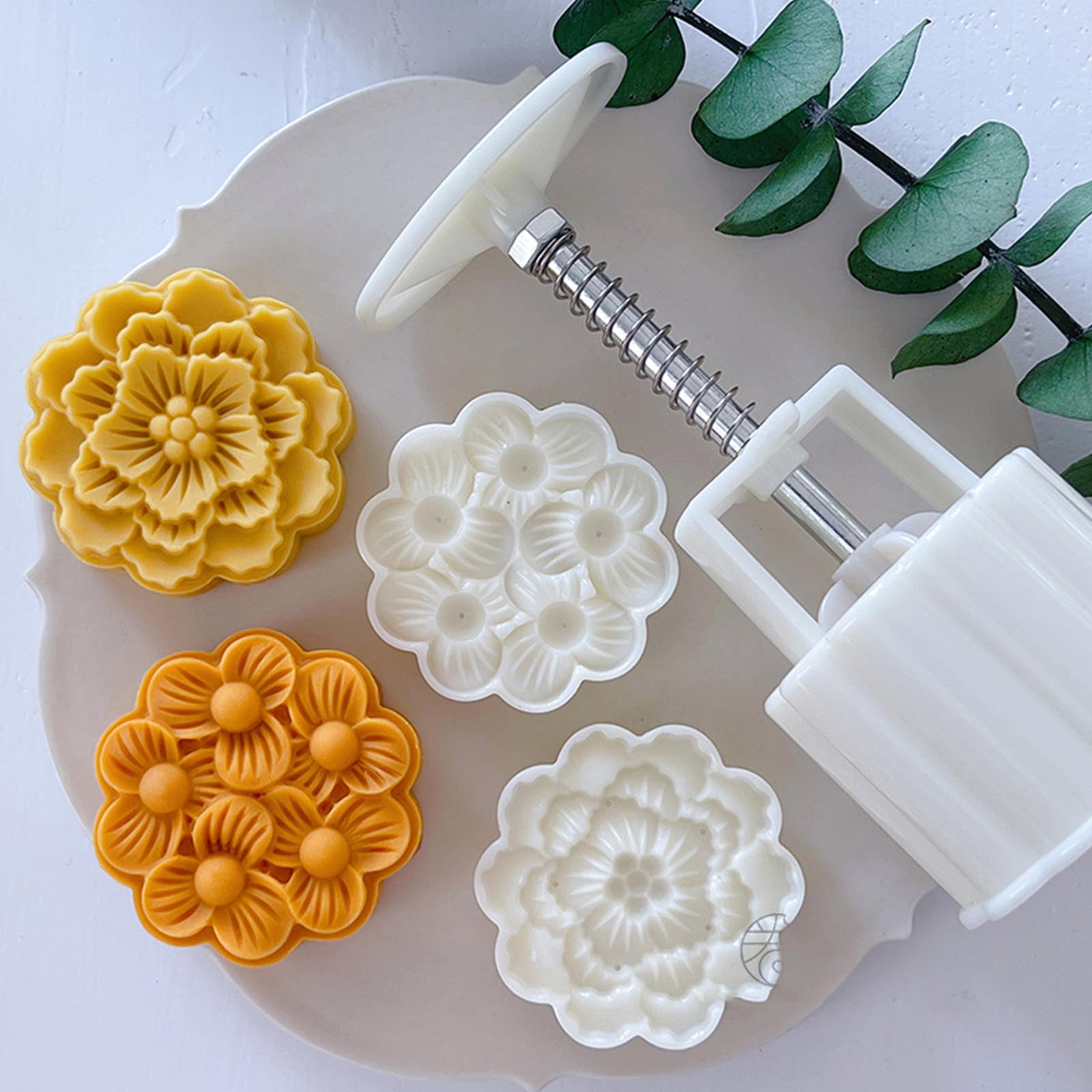 O rgry Chinese Flower Moon Cake Press Mold, Hand Pressed Cookie Dessert ...