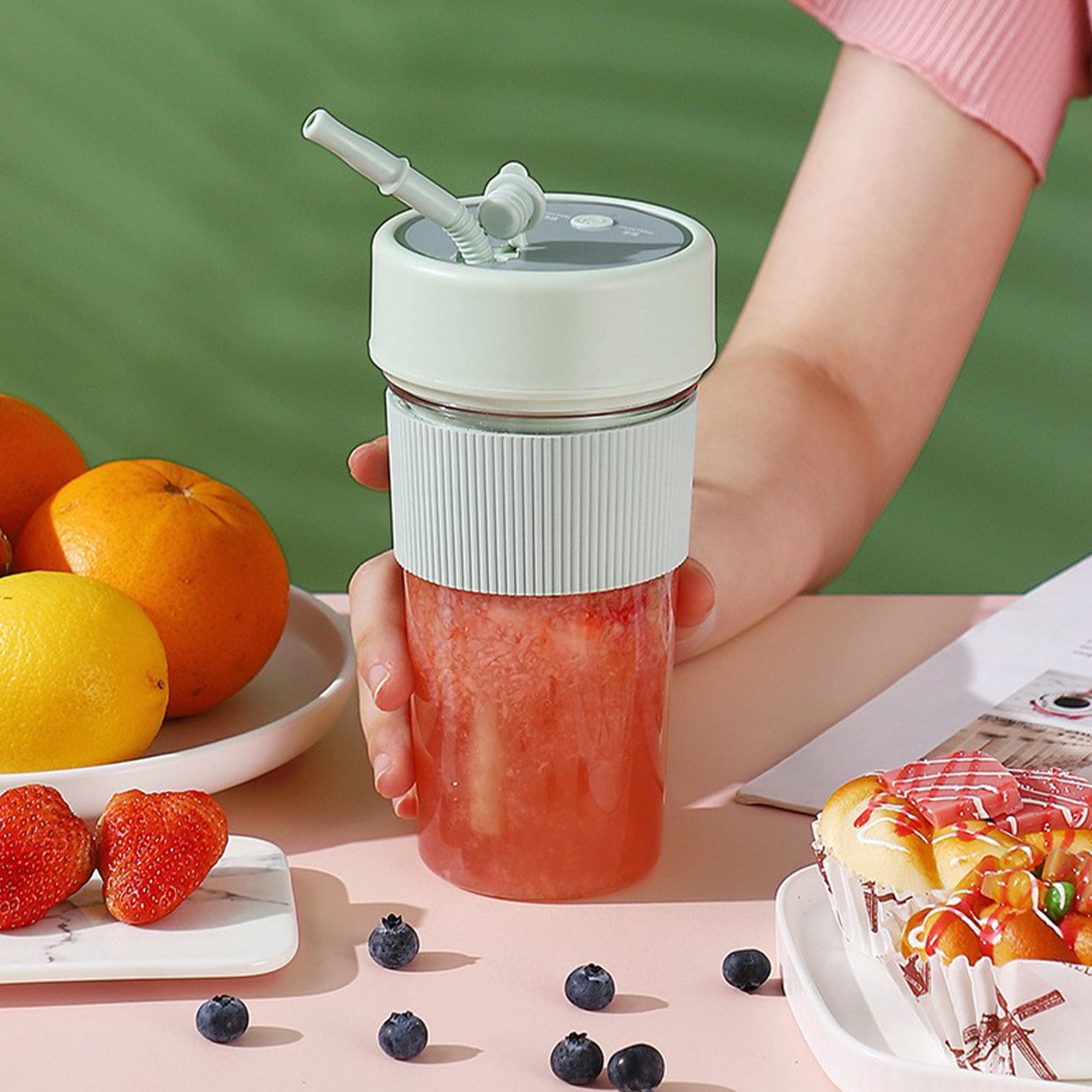 OEFNTAC Portable USB Rechargeable Fruit Blender 3.5x3.5x7.4in Mini ...