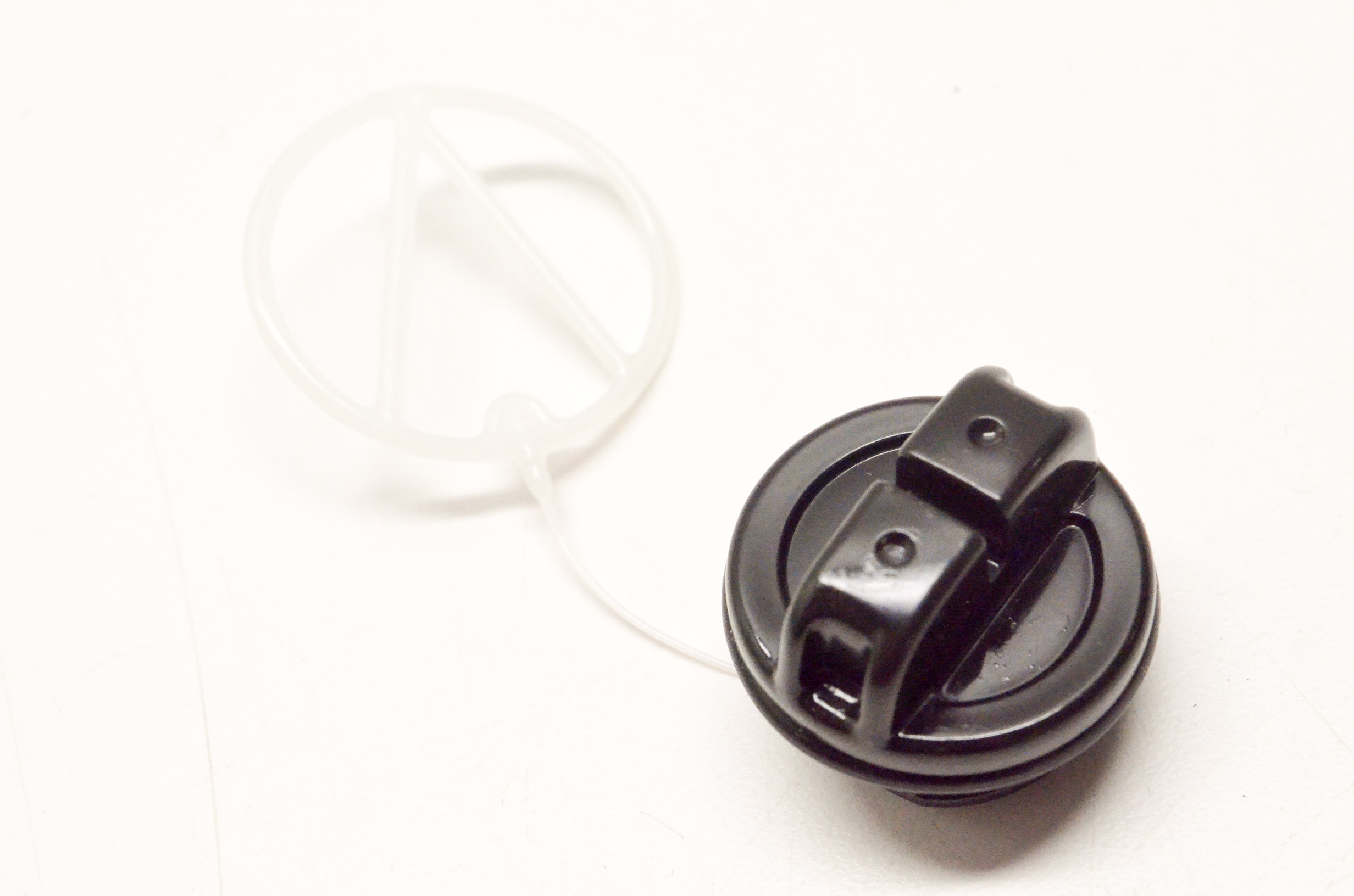 OEM Echo 43600139232 Tank Fuel Oil Cap Assembly NOS - Walmart.com