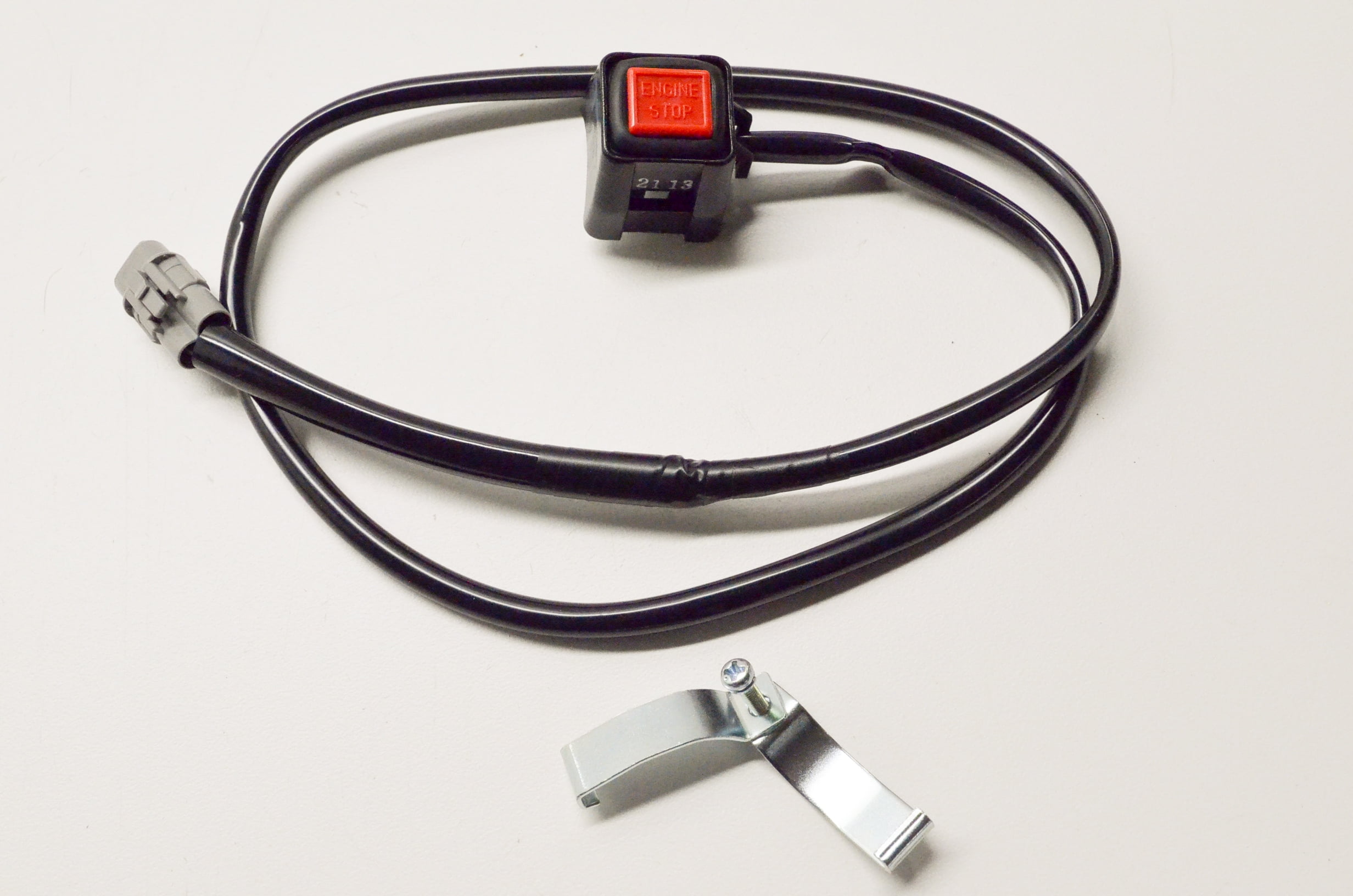 OEM Yamaha 1C3-83976-00-00 Handle Switch 1 NOS - Walmart.com