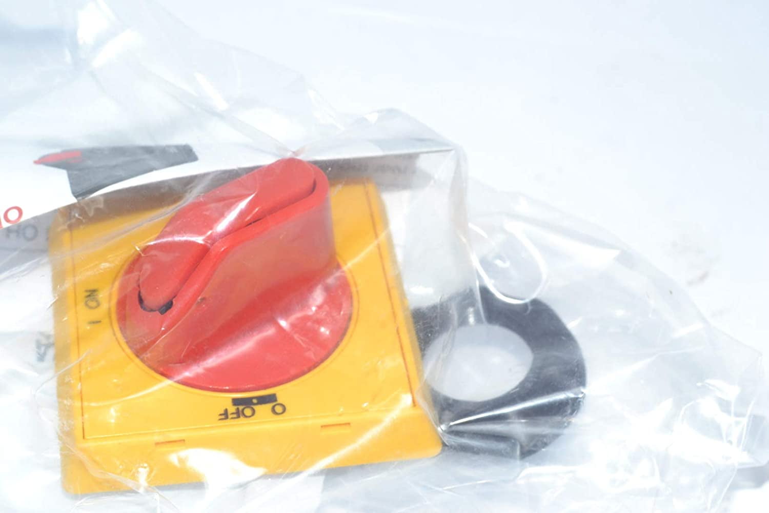 OHYS2PJ Selector Handle, for Use with OT16-32FT Disconnector Switches ...