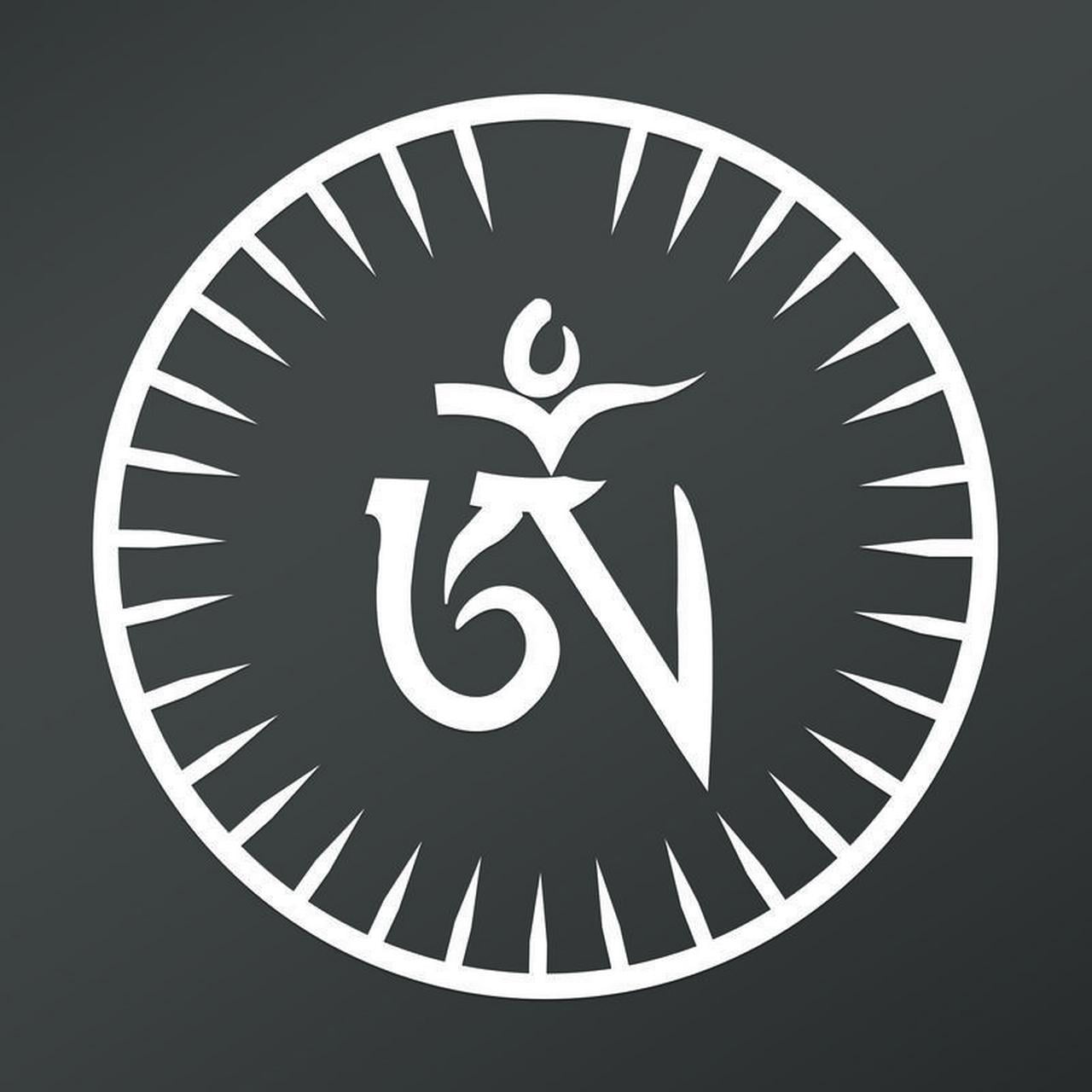 OM Symbol In Tibetan Script Sun Dial Decal Sticker | 5.5-Inches By 5.5 ...