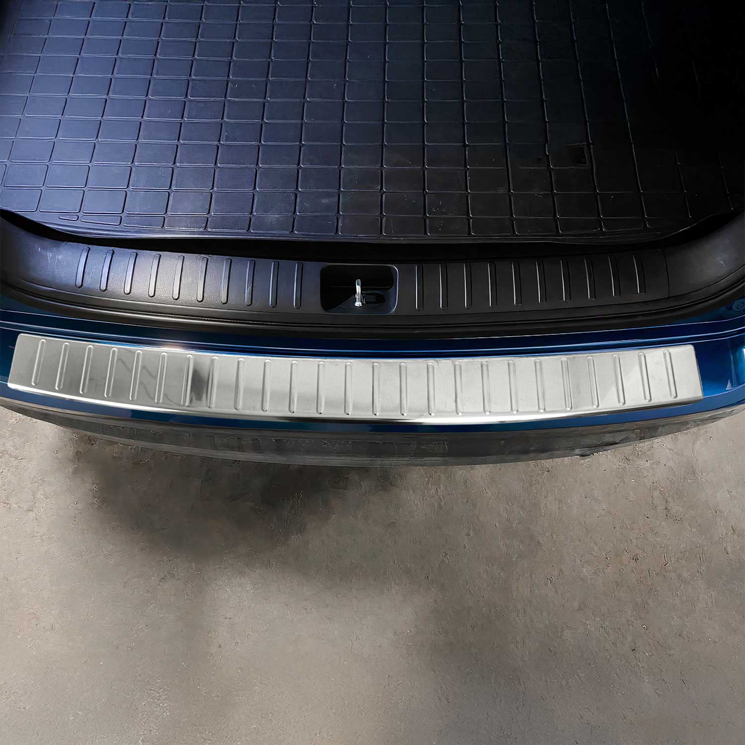 OMAC Rear Bumper Sill Cover Protector Guard for Hyundai Tucson 2019 ...