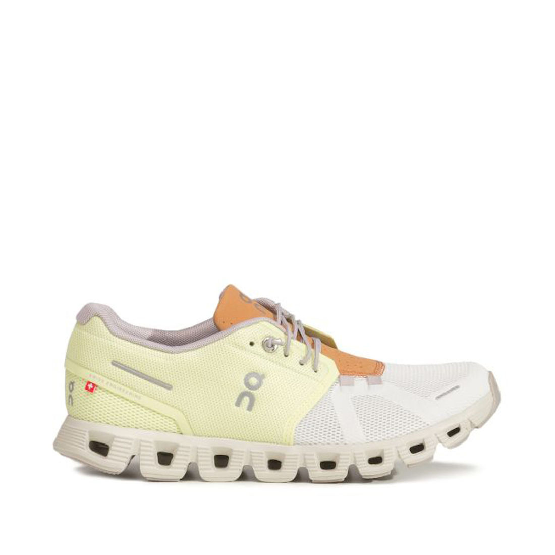 ON RUNNING Female Adult Women 8 ON-59.98362 Hay/Ice - Walmart.com