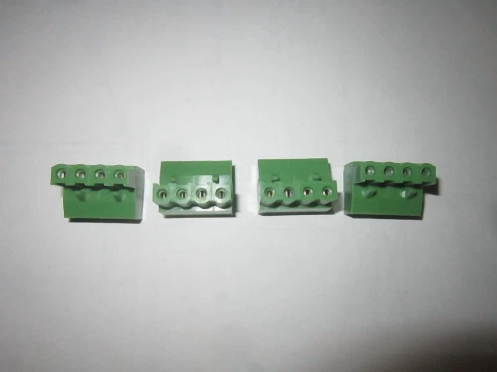 Phoenix Connector 4 Pin