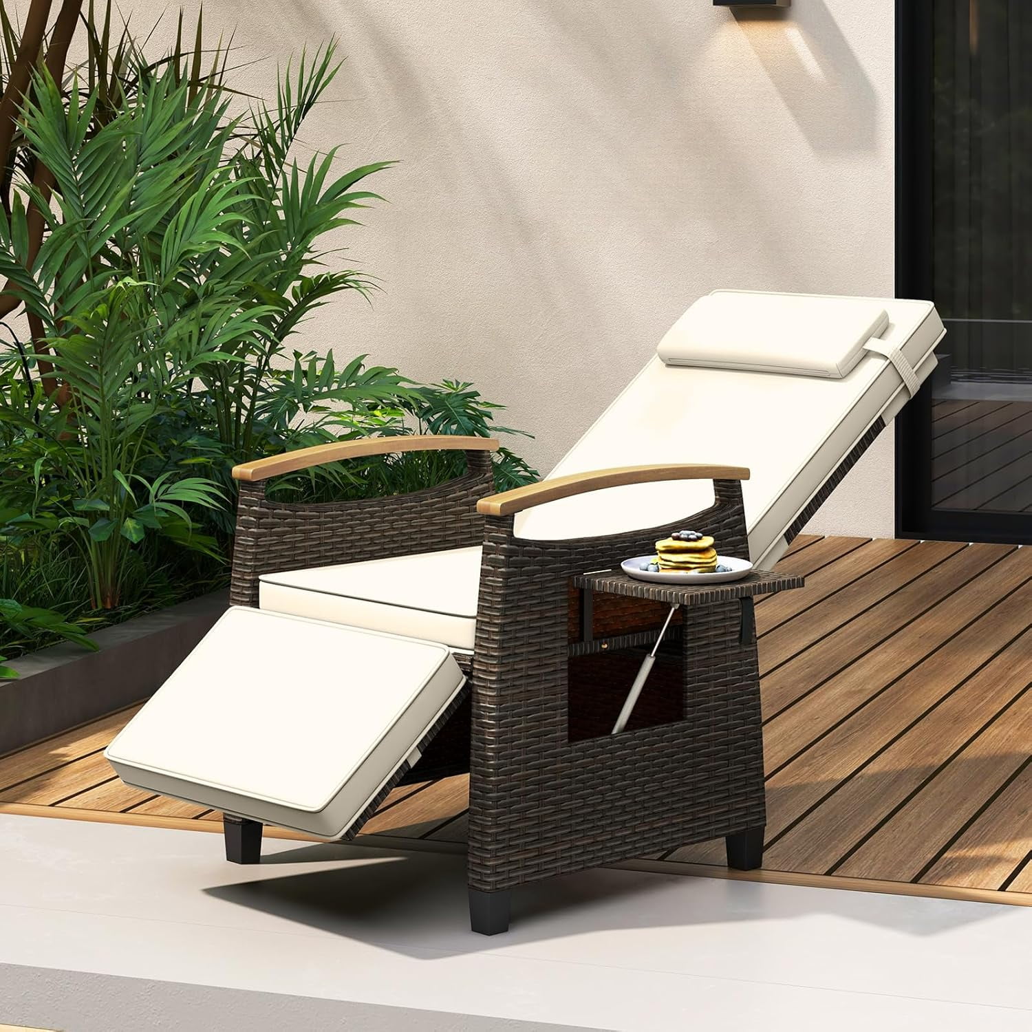 ORALNER Patio Reclining Wicker Chair, Outdoor Rattan Chaise Lounge ...
