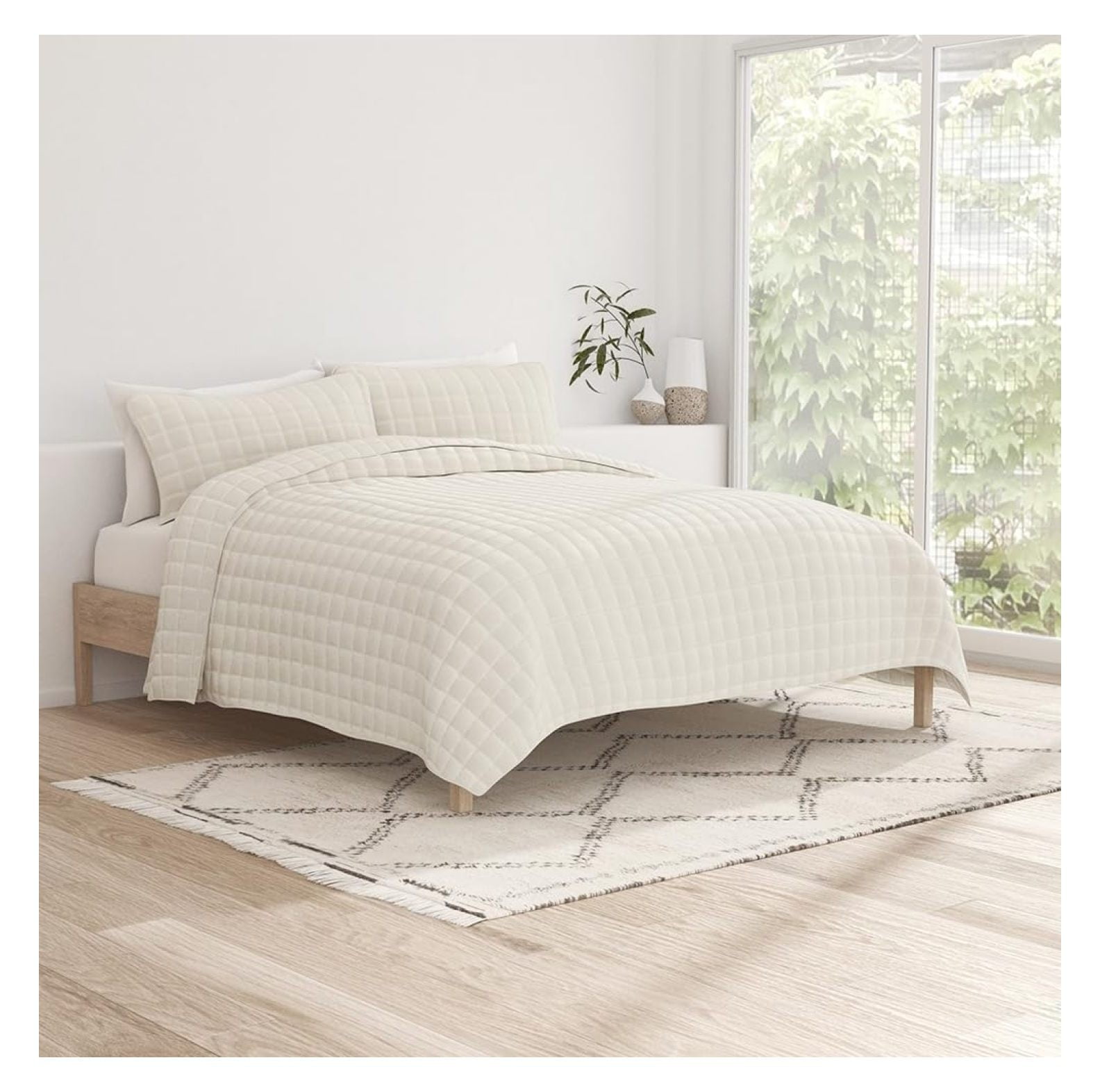 OTTO12306 2 Piece Ivory Quilt Size Bed Set - A Lightweight Bedspread ...