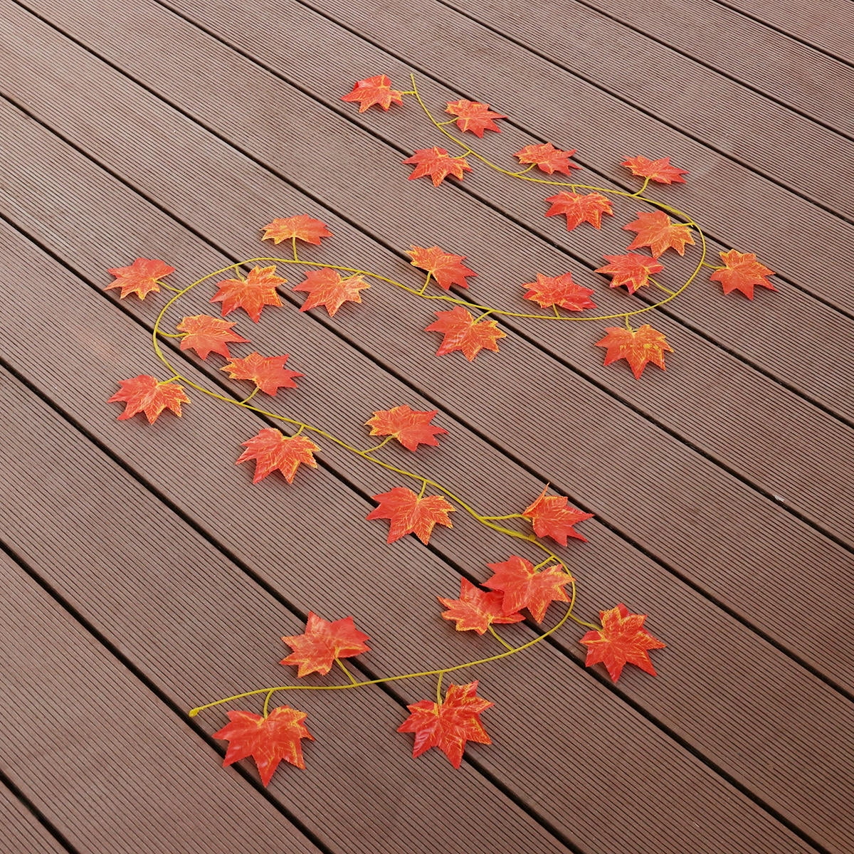 OULII Realistic Red Artificial Maple Vines for Wedding and Party ...