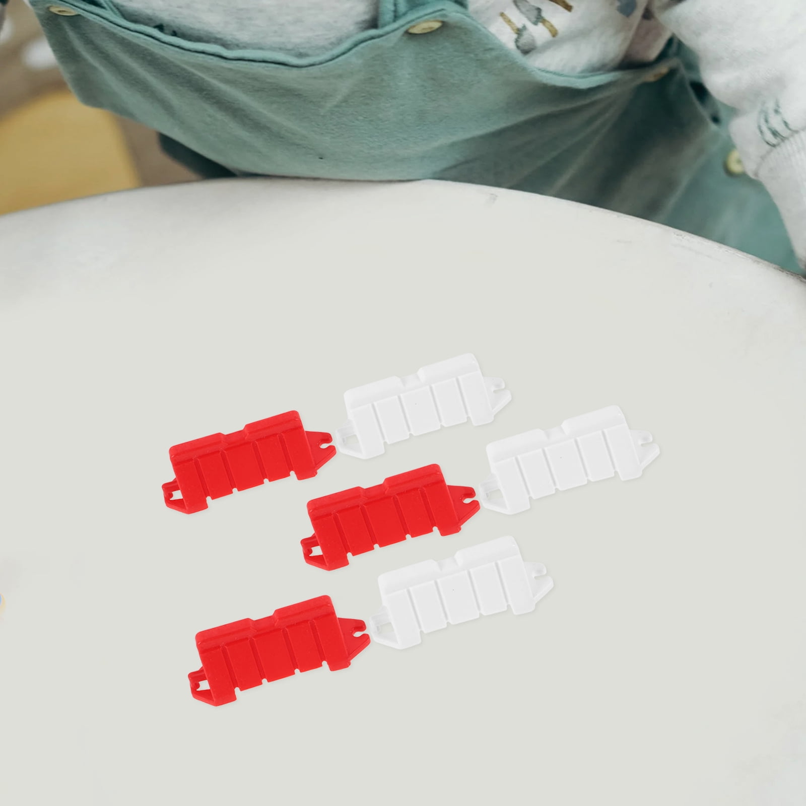 OUNONA 60pcs Racing Track Road Barrier Mini Traffic Road Block Toy ...