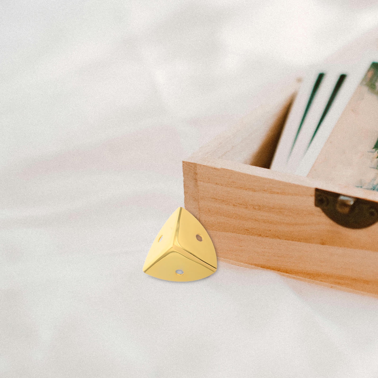 OUNONA 8pcs Decorative Corner Protector Brackets Metal 90 Degree ...