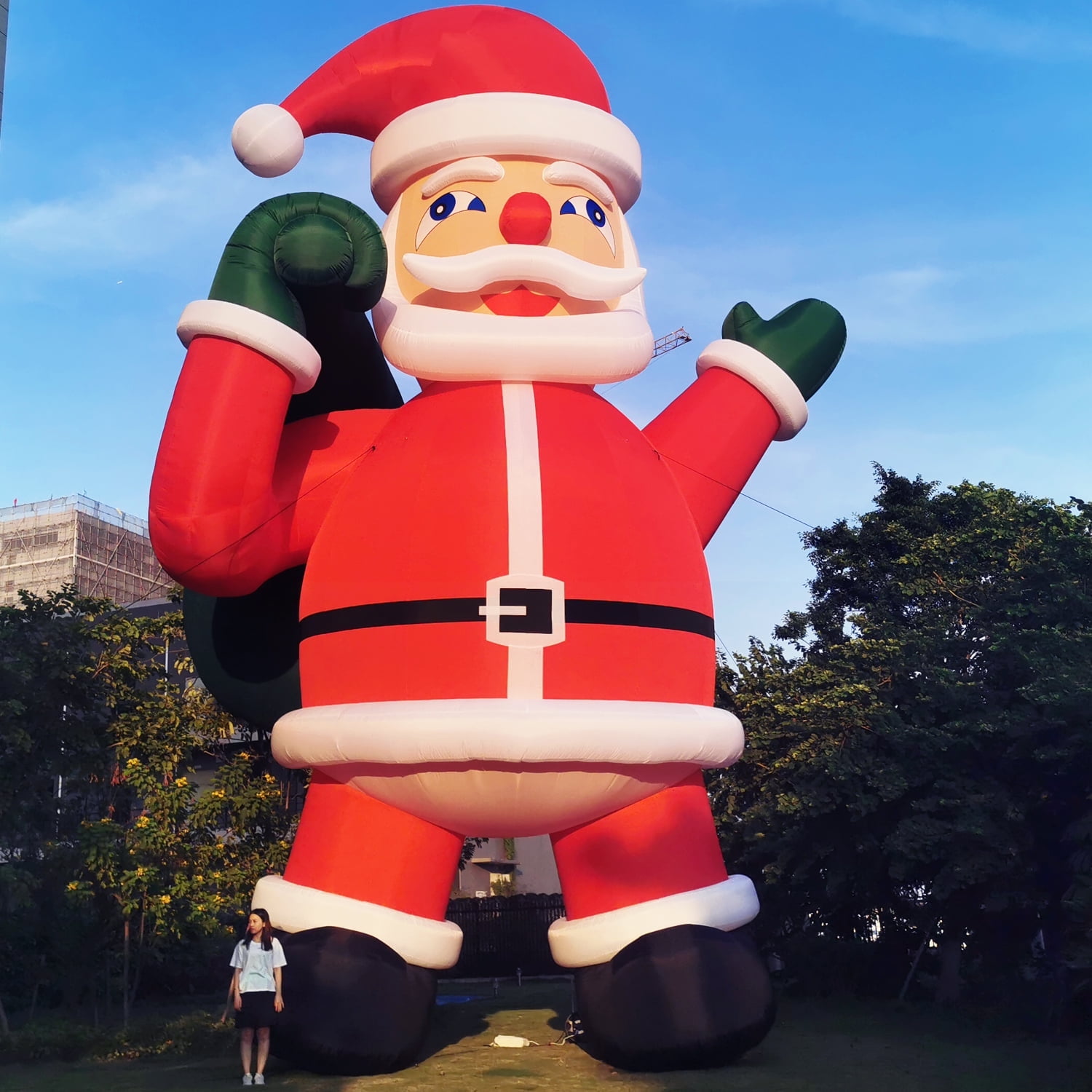 OZIS 40Ft Huge Inflatable Santa Claus with Blower - Cute Air Christmas ...