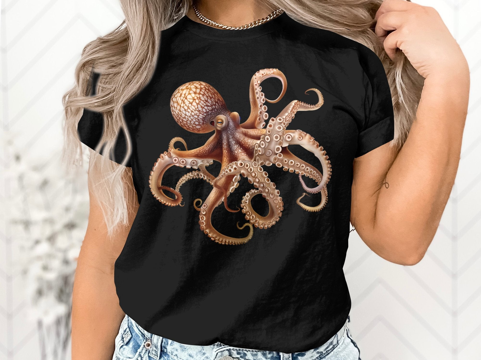 Ocean Octopus Fish Sea Creature Animal Graphic Design Gift T-Shirt ...
