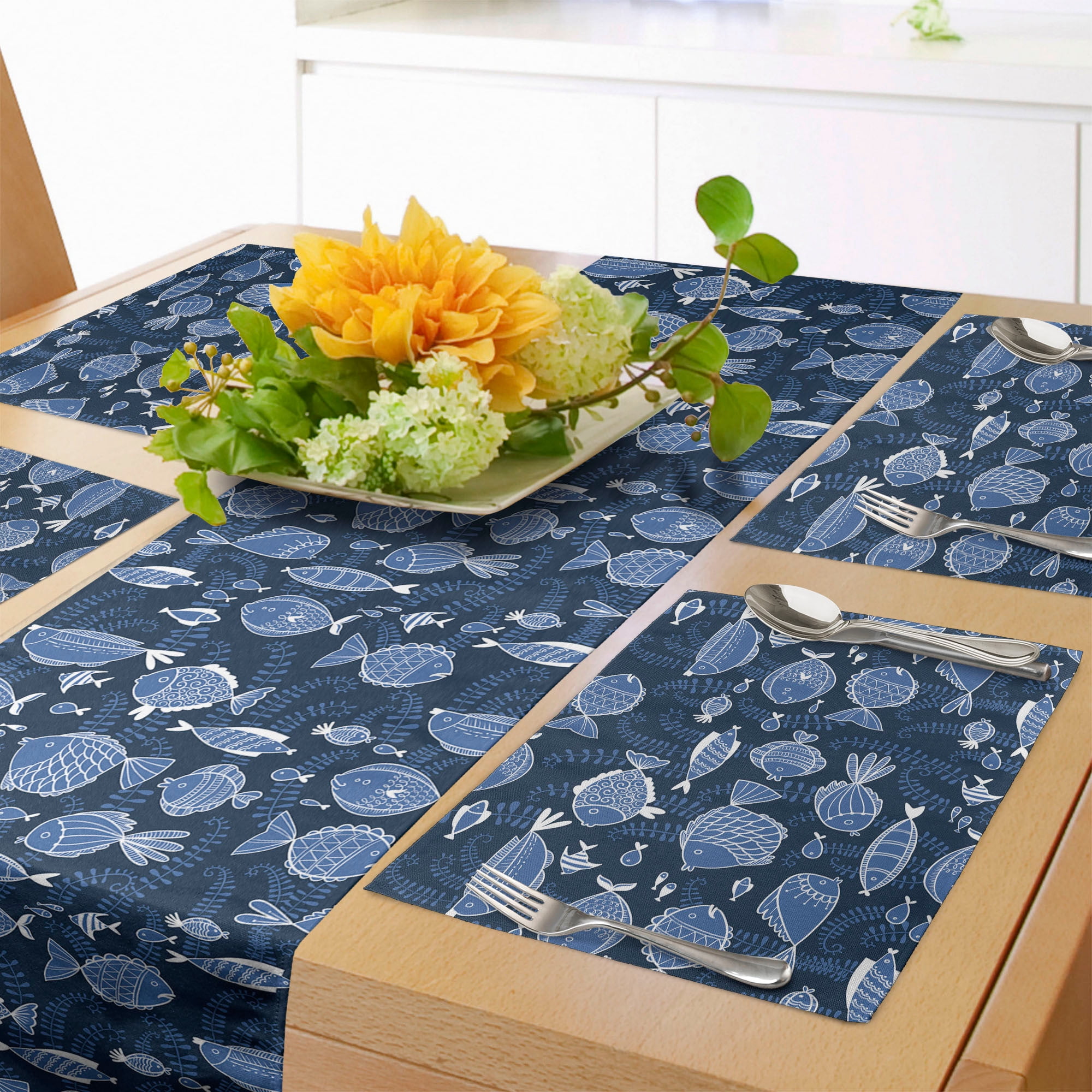 Ocean Table Runner & Placemats, Sealife Marine Navy Image Tropic Fish ...
