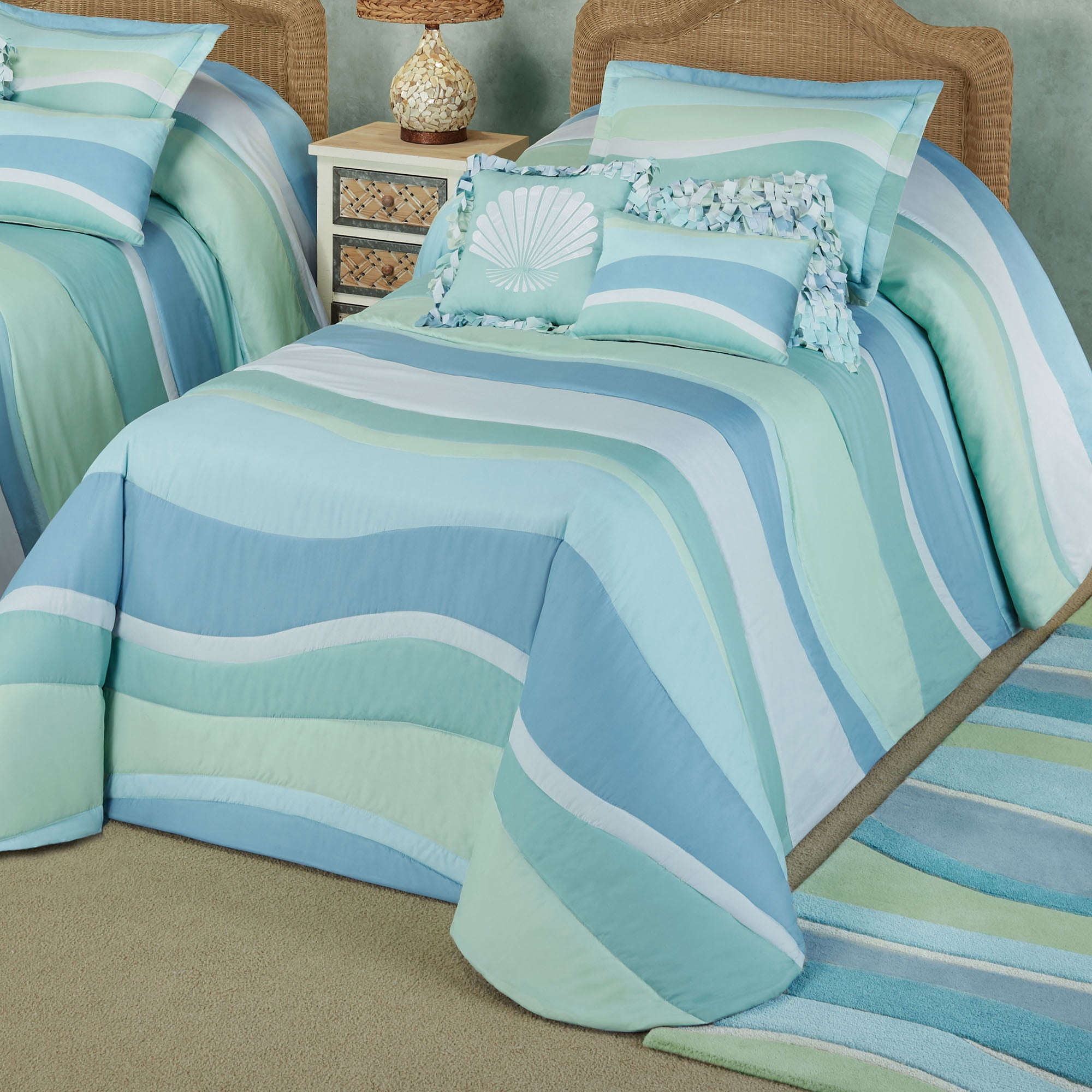 Ocean Tides II Abstract Wave Quilted Bedding, Cool Coastal Blue, 5-pc ...