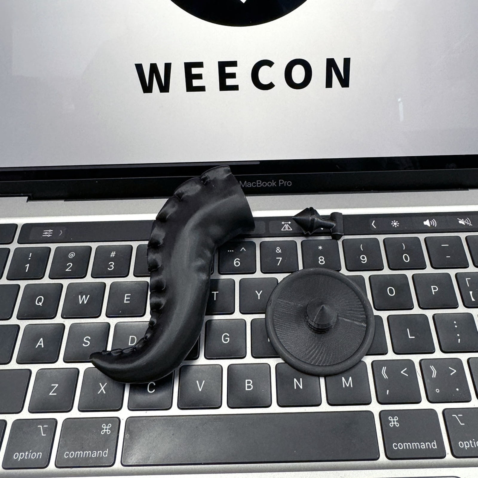 Octopus Tentacle-shaped Hook Wall-mounted Clothes Hanger for Perforated ...