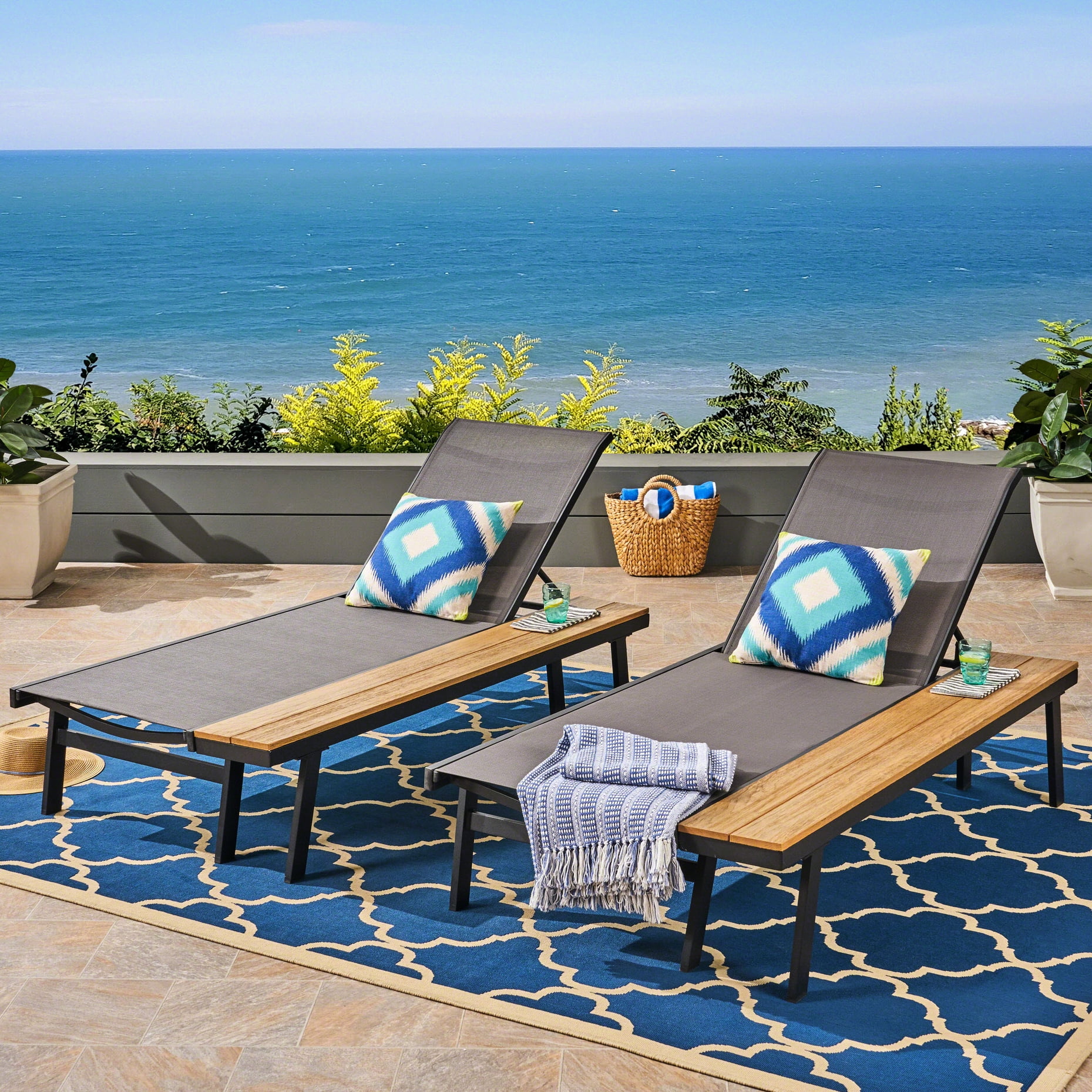 Of 2 Chaise Lounges With Adjustable Seating And Eucalyptus Frame 2 ...