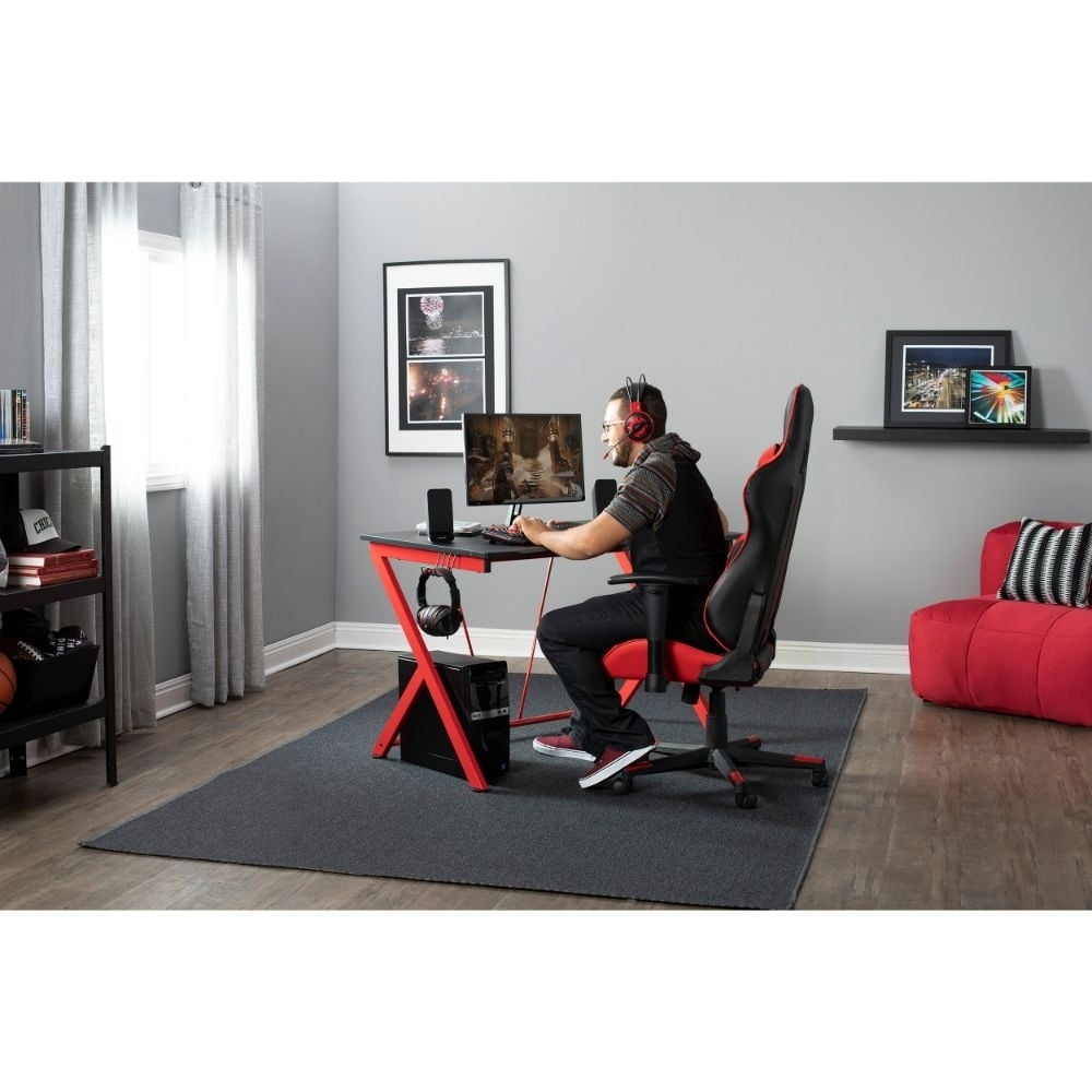 Offex Gaming Quest Pc Gamer Computer Desk With Charging Station, Cup ...