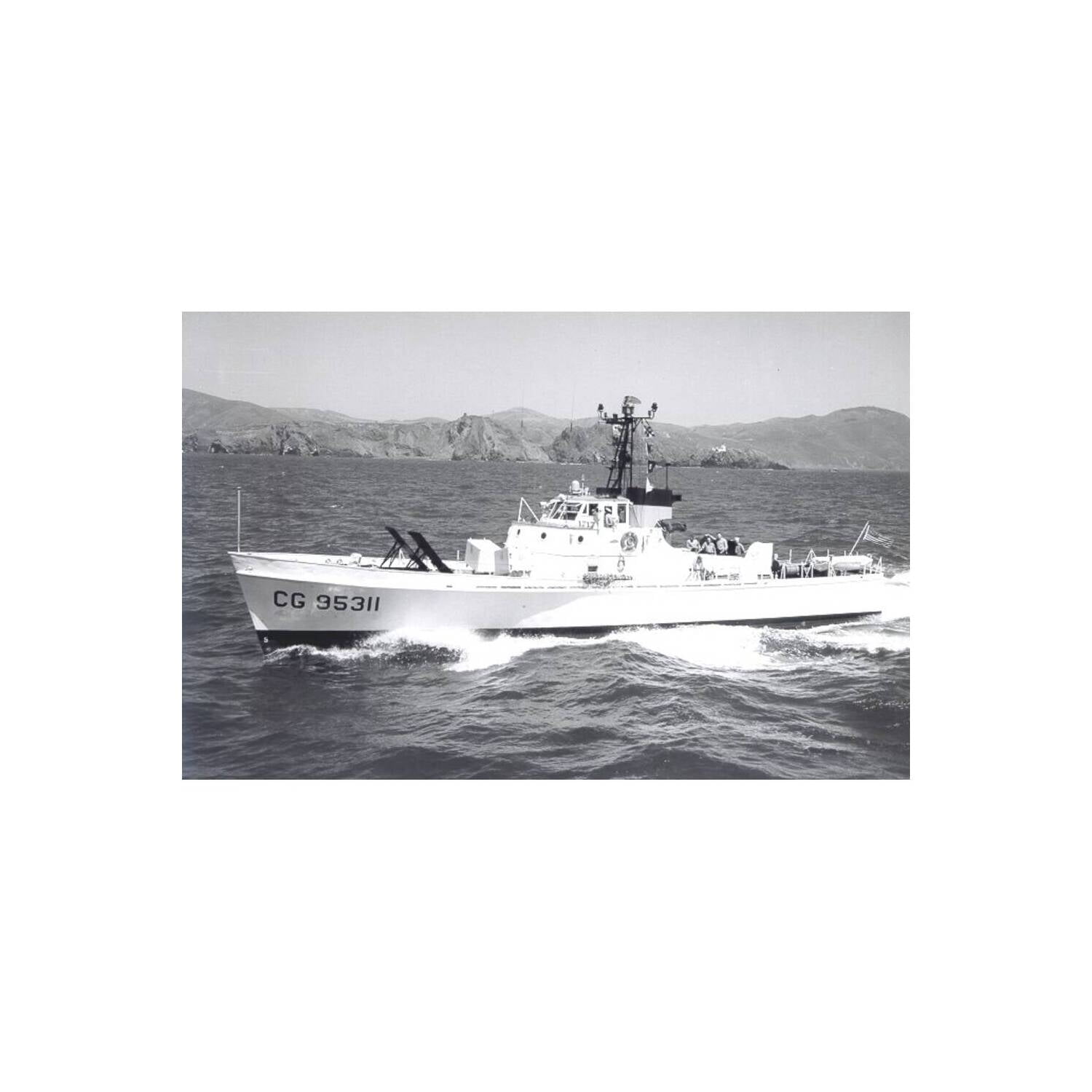 Old Modern Handicrafts CM326 36 in. USCGC Cape Hedge WPB-95311 Ship ...