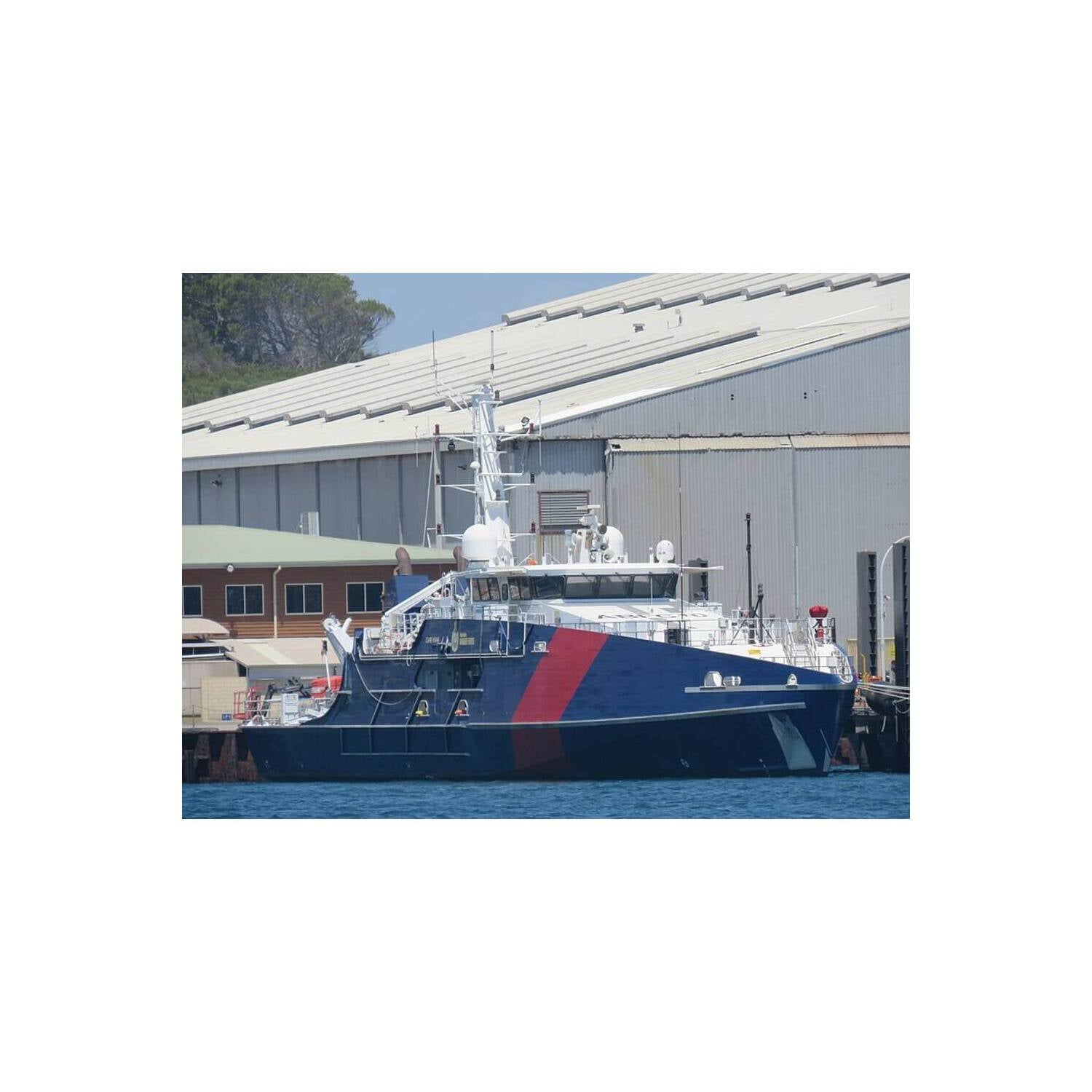 Old Modern Handicrafts CM228 30 in. USCGC Cape York WPB-95332 Ship Model - Walmart.com