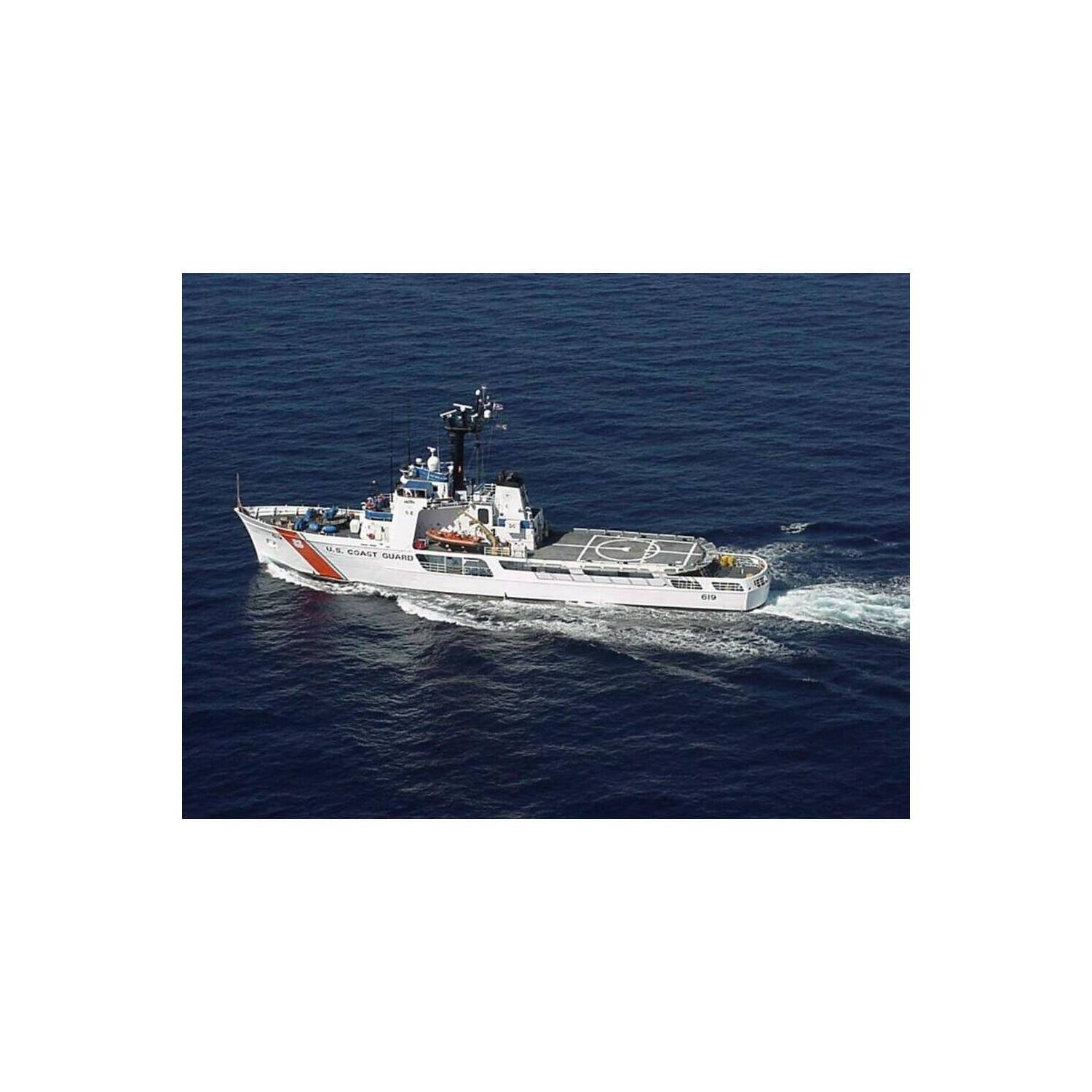 Old Modern Handicrafts CM272 36 in. USCGC Confidence WMEC-619 Ship ...