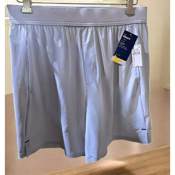 Old Navy 7" Inseam Protrain Go Dry Men's Shorts,Light Gray, - Walmart.com