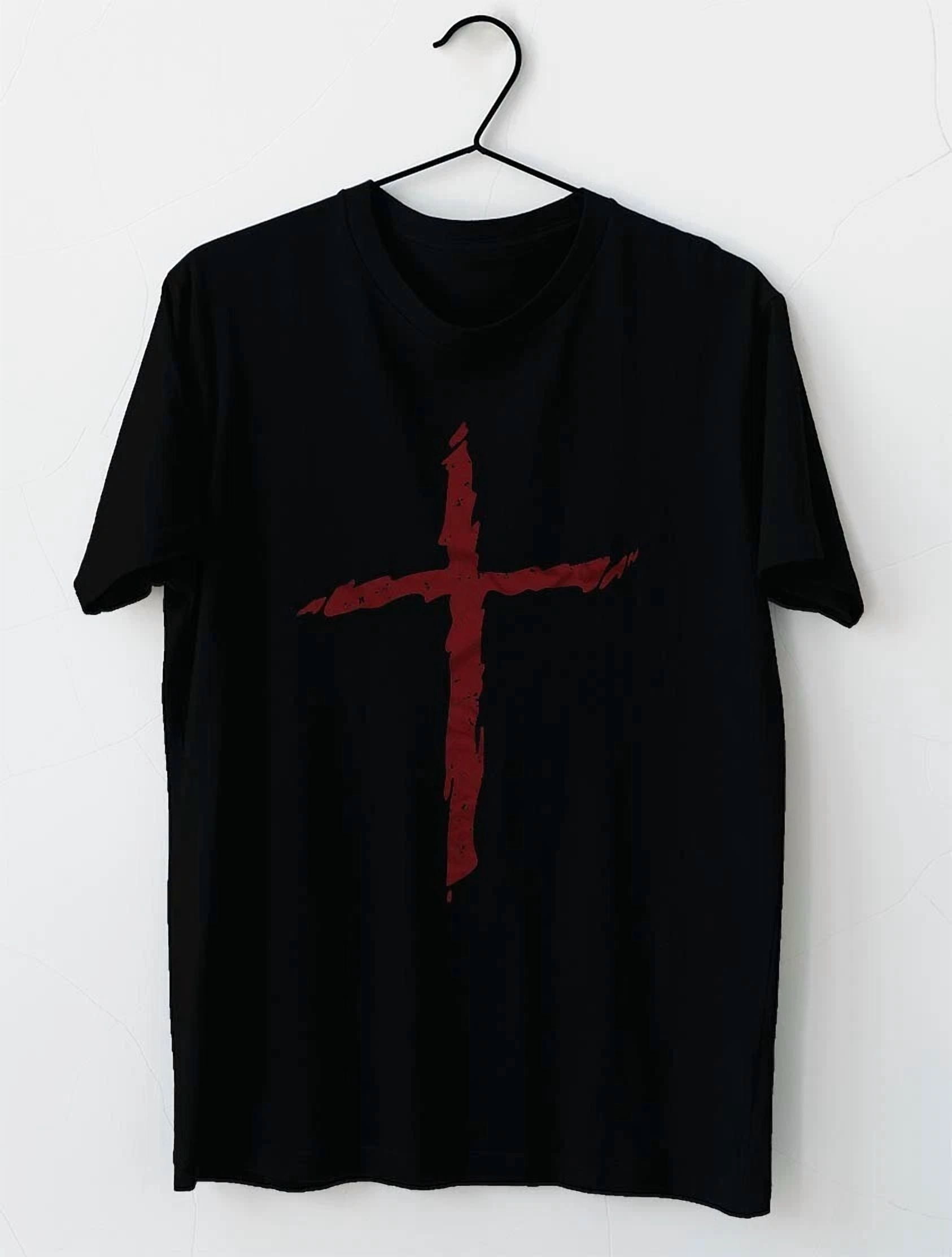 Old Rugged Distressed Christian Cross With Red Gradient Tone T-Shirt ...