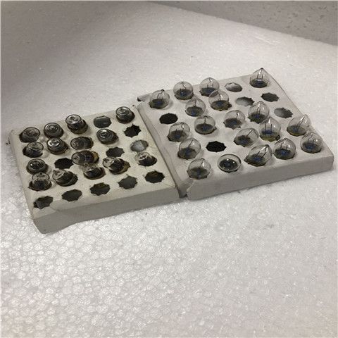 Old-fashioned flashlight iron yellow light flashlight Tiger brand 70s ...