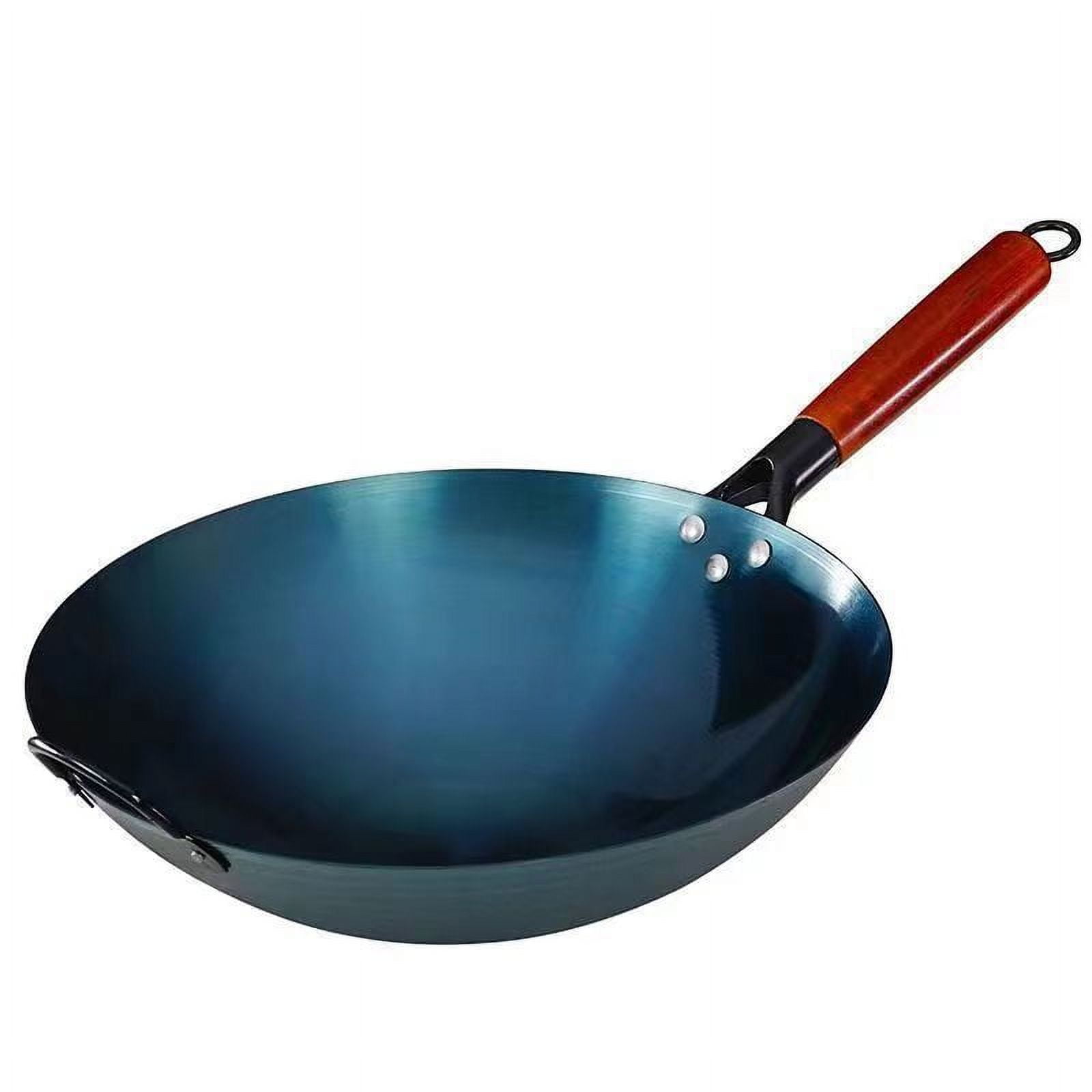Old-fashioned iron wok round bottom cooking iron wok household gas ...