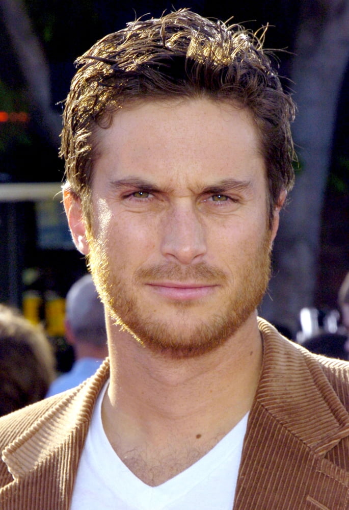 Oliver Hudson At Arrivals For Premiere Of Dreamer, Mann Village Theatre ...