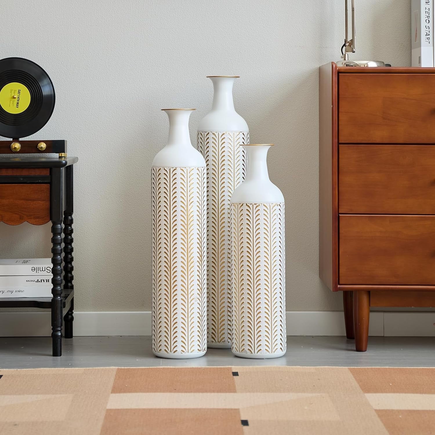 Olurrisa 3-Piece Modern Metal Cylinder Vase Set – Gold & White ...