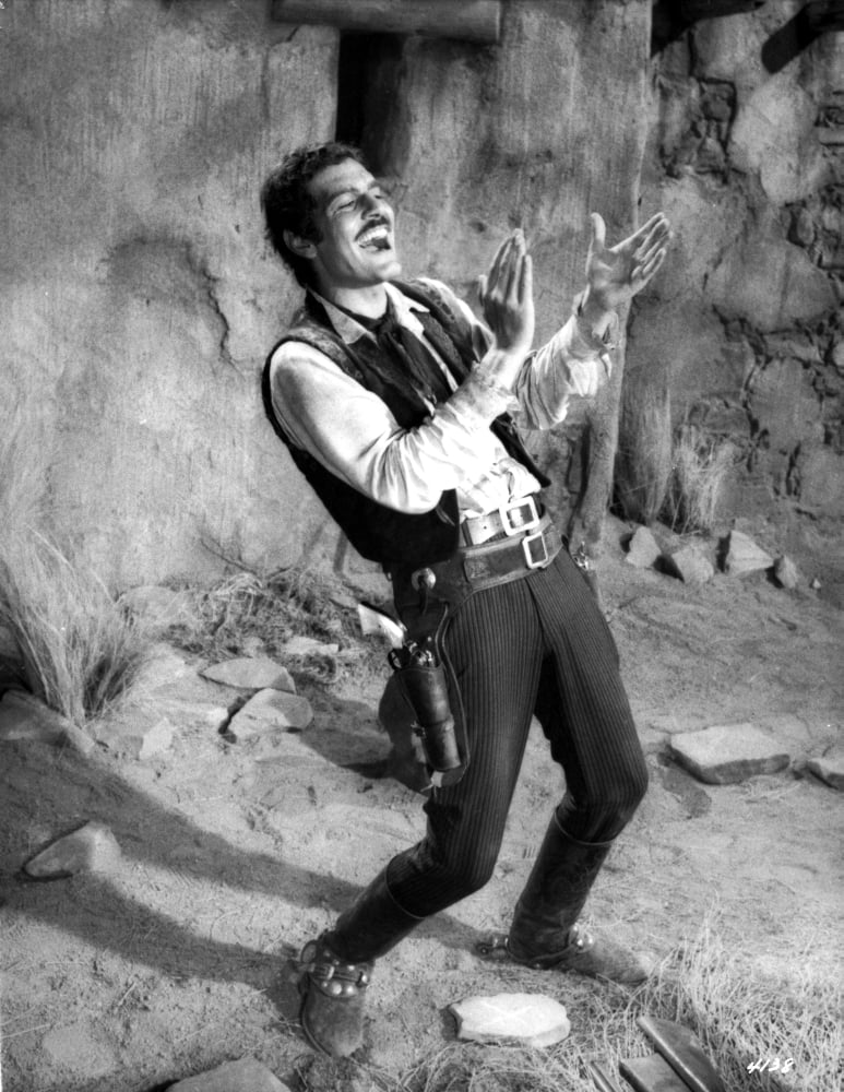 Omar Sharif in a cowboy costume for Mackenna's Gold Photo Print (24 x ...