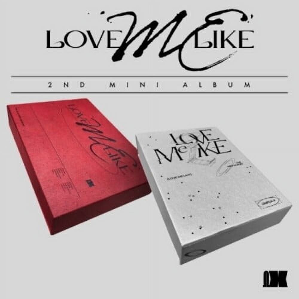 Omega X - Love Me Like (Random Cover) (incl. 100pg Photobook, Poster ...