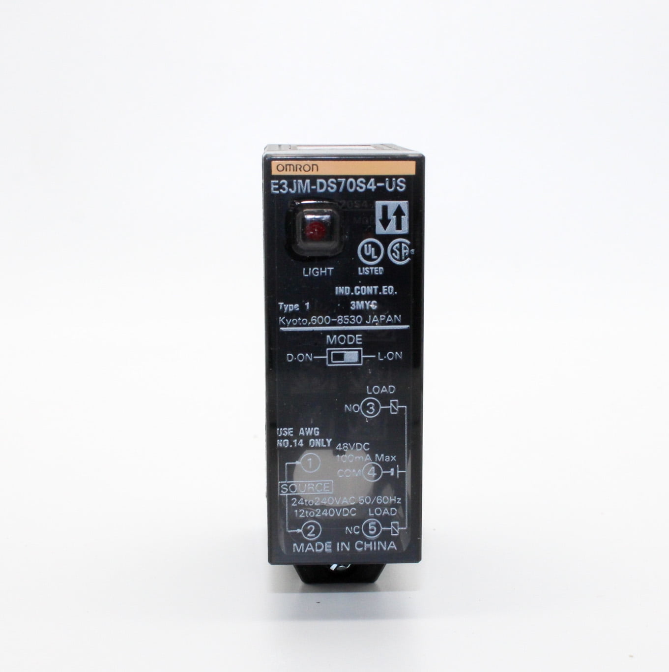 Omron Automation E3JM-DS70S4-US Light On/Dark On Reflective/Diffuse ...