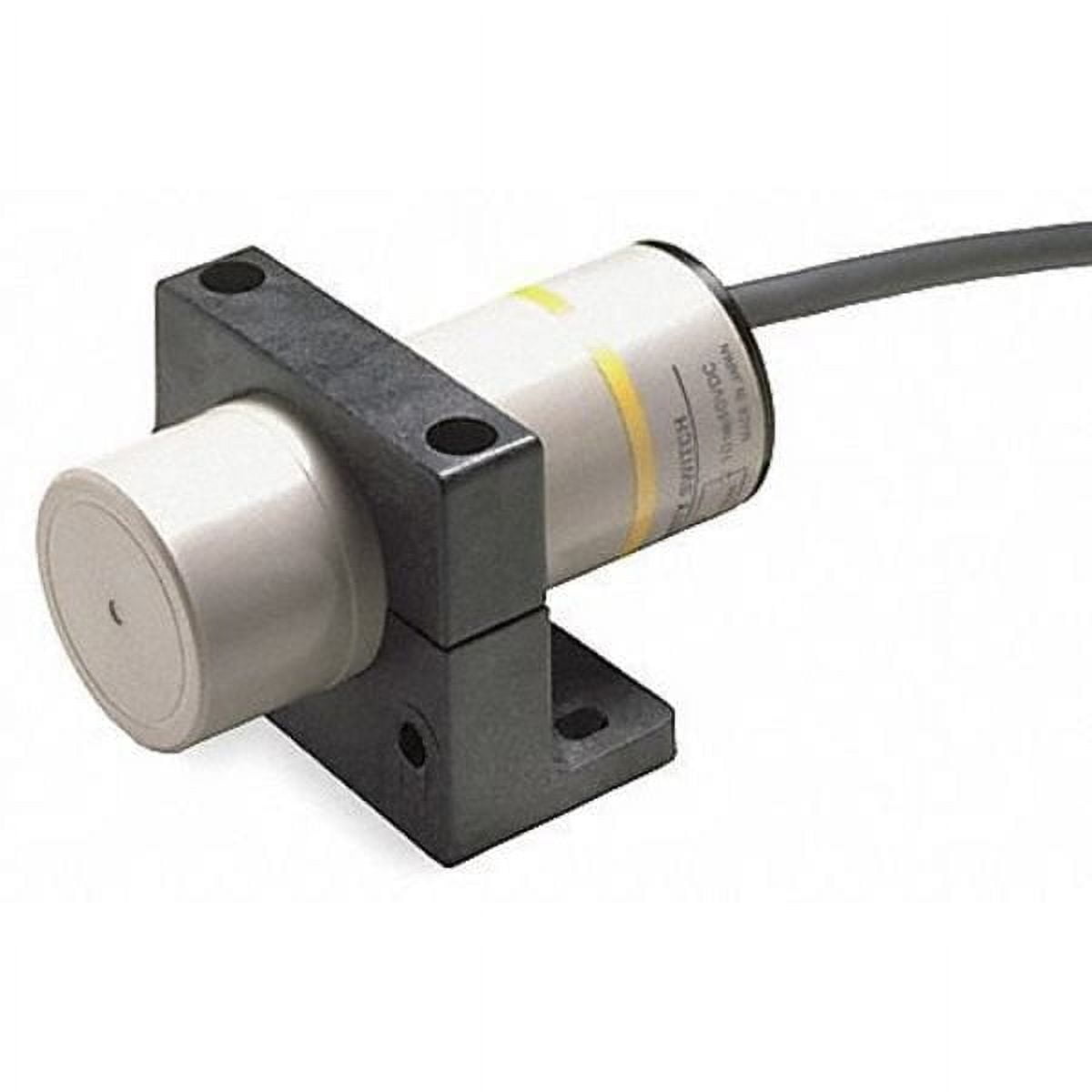 Omron Capacitive Cylinder Prox Sensor, PNP E2K-C25MF1 - Walmart.com