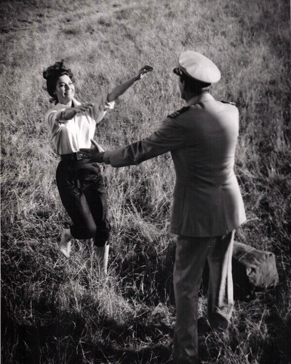 On The Beach 1959 Ava Gardner runs into arms of Gregory Peck 8x10 inch ...