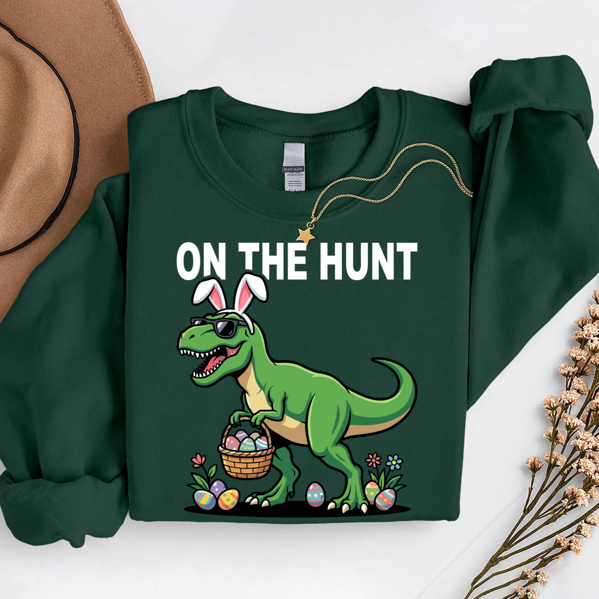 On The Hunt Easter T-Rex – T-Shirt, Hoodie & Sweatshirt – Dinosaur Egg ...