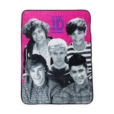 One Direction 46" x 60" Plush Throw - Walmart.com