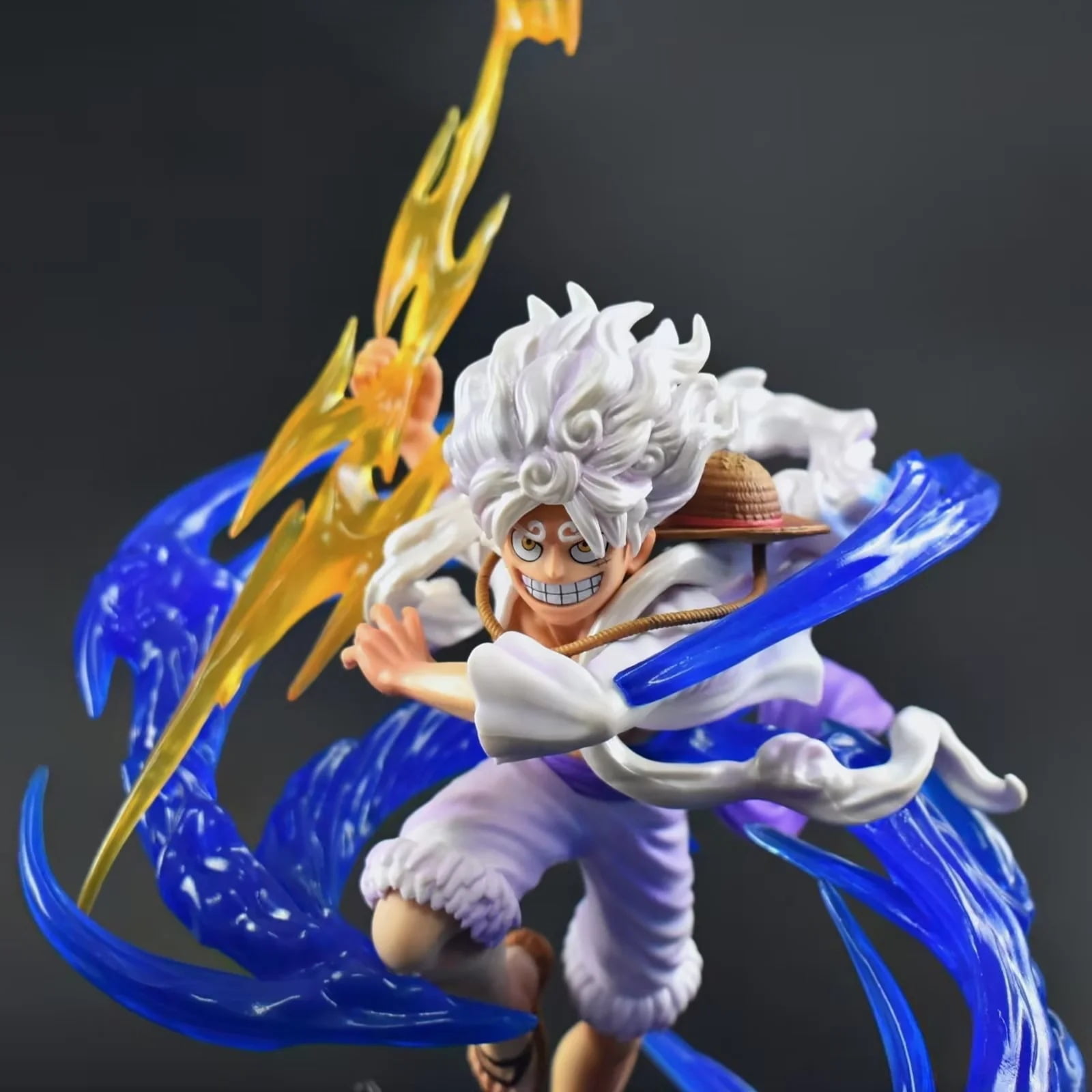 One Piece GK Lightning Nika Luffy & JK Charging Luffy Figurine Set ...